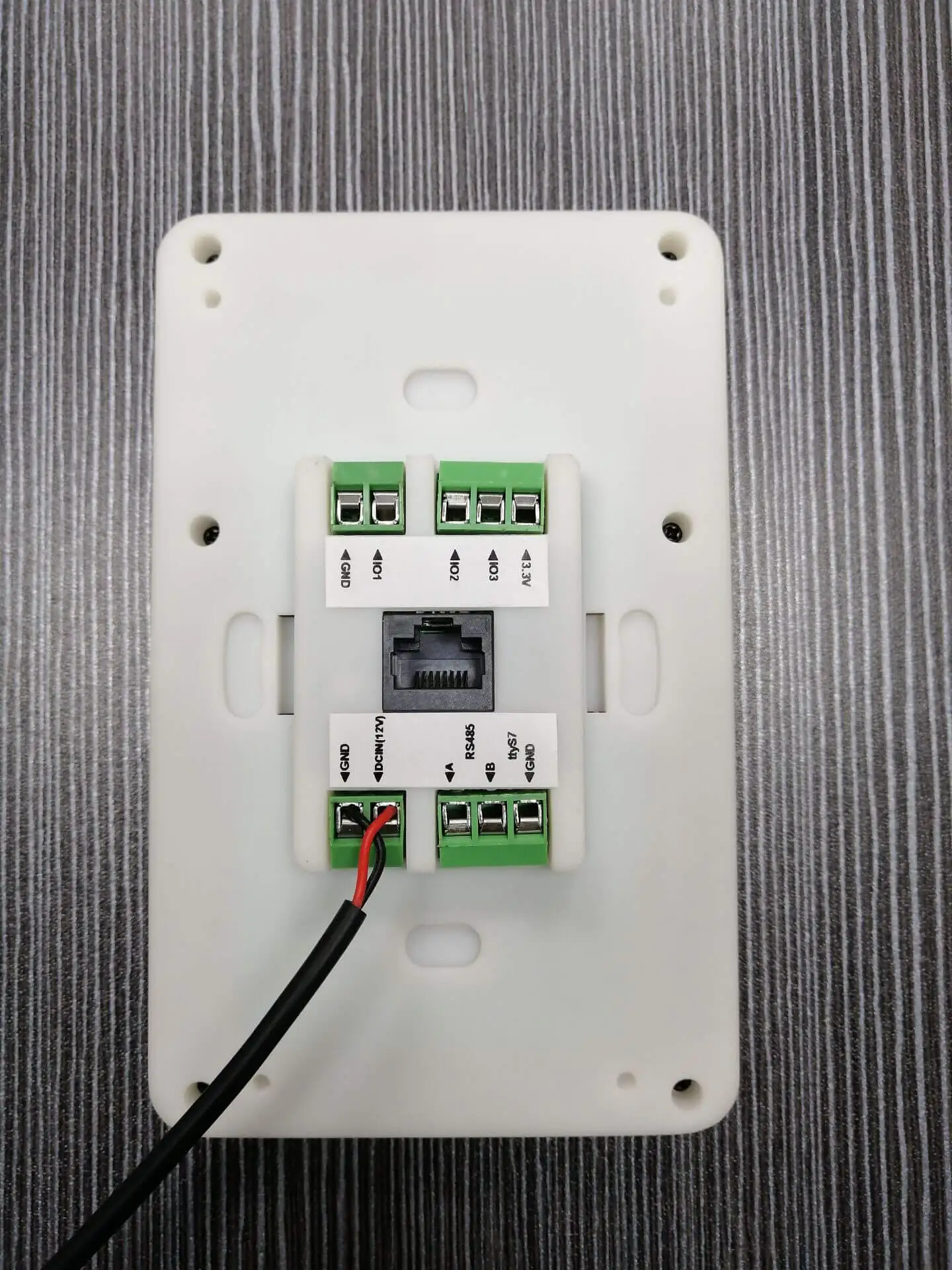 5 Inch White POE Wall Mounted Tablet for Professional Use