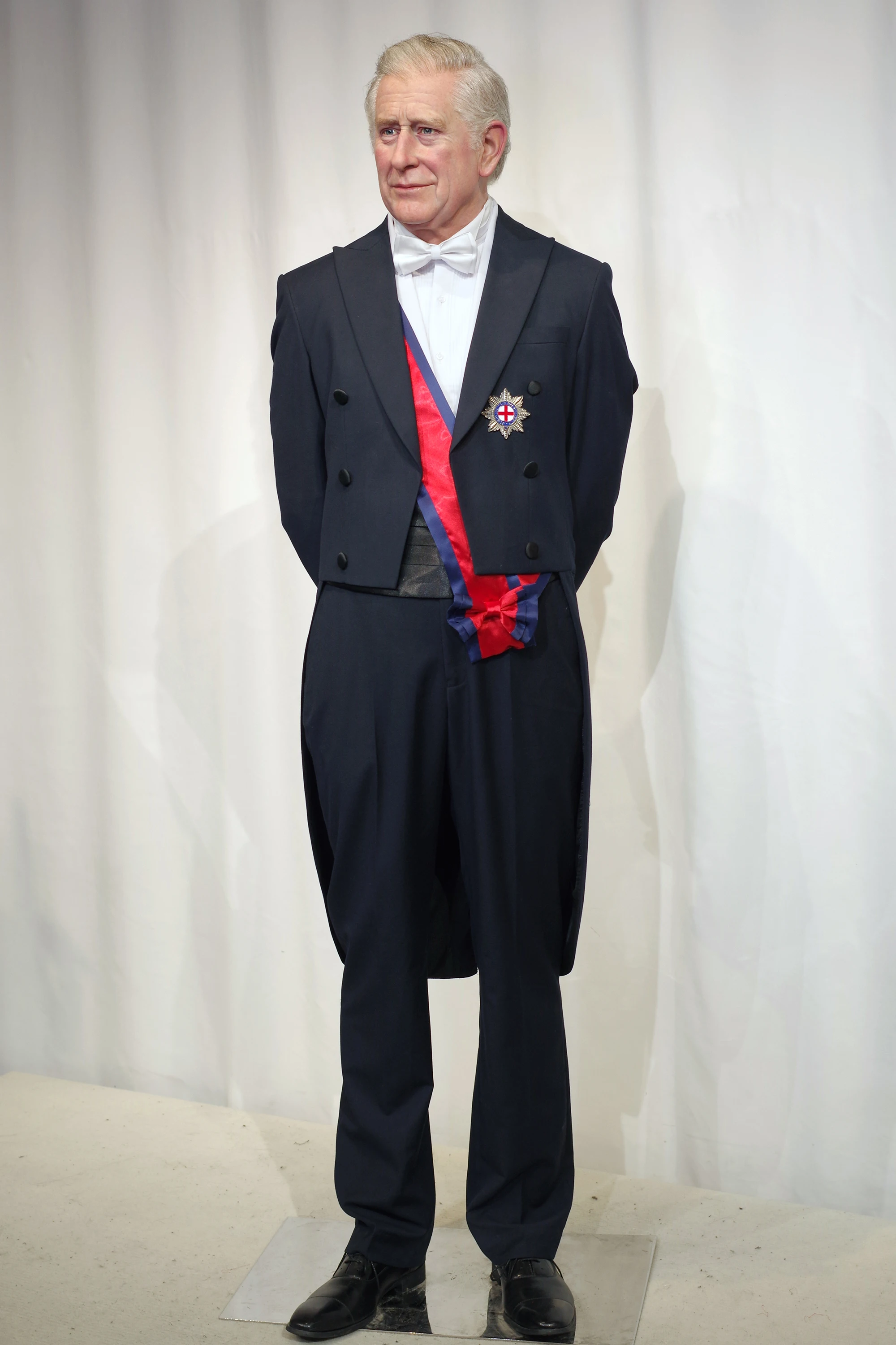 Hyper Realistic Resin Life Size Custom Made Male Celebrity Silicone ...