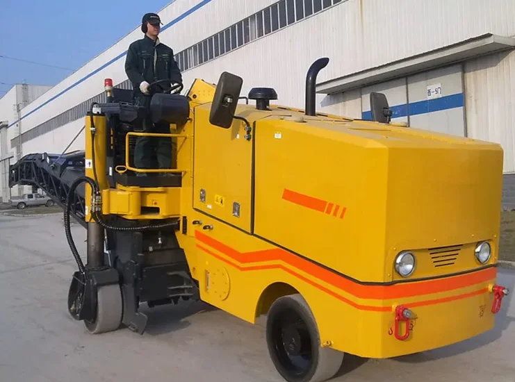 Road Construction Machinery 2000mm Automatic Slipform Road Concrete ...