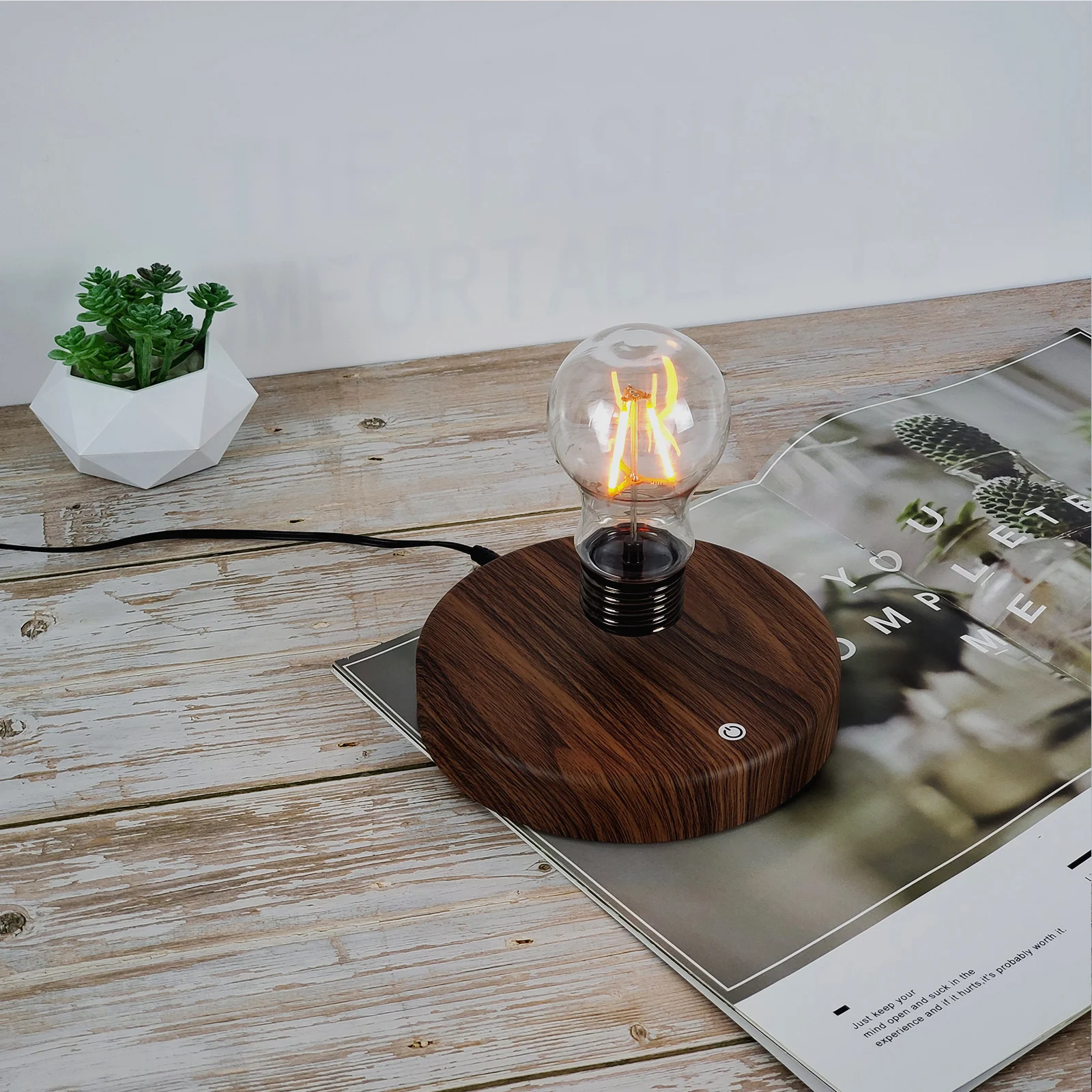 Floating Light - Innovative Anti-Gravity Magnetic Bulb