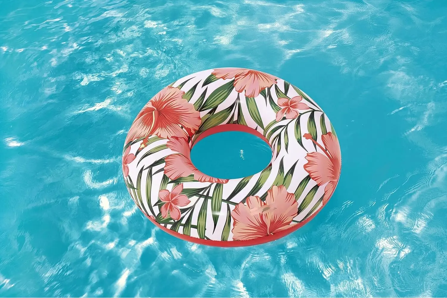 Hawaiian-themed Inflatable Swimming Rings Are Perfect for Summer ...