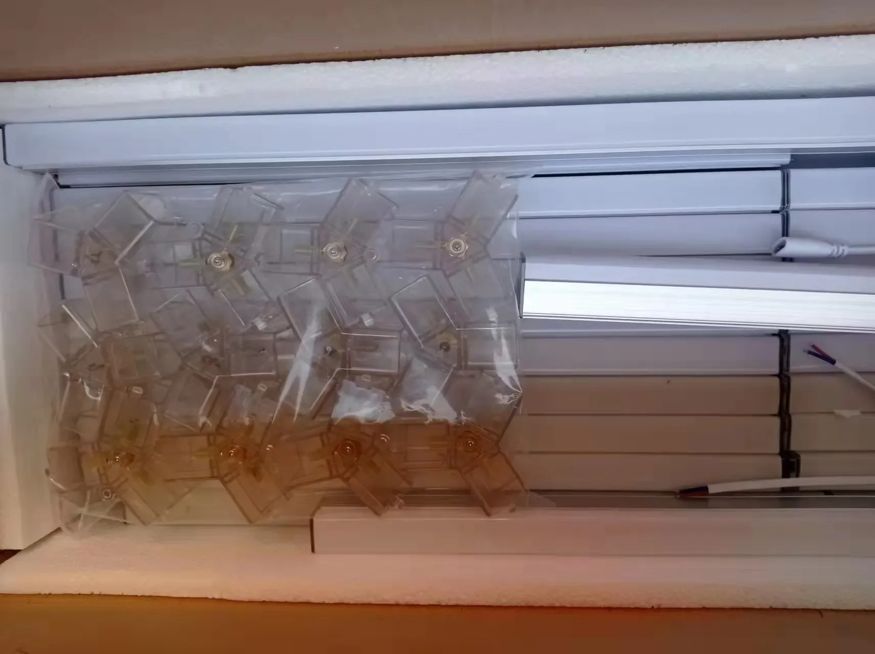 Factory Car Workshop Honeycomb Light Geometric Design Translate ...