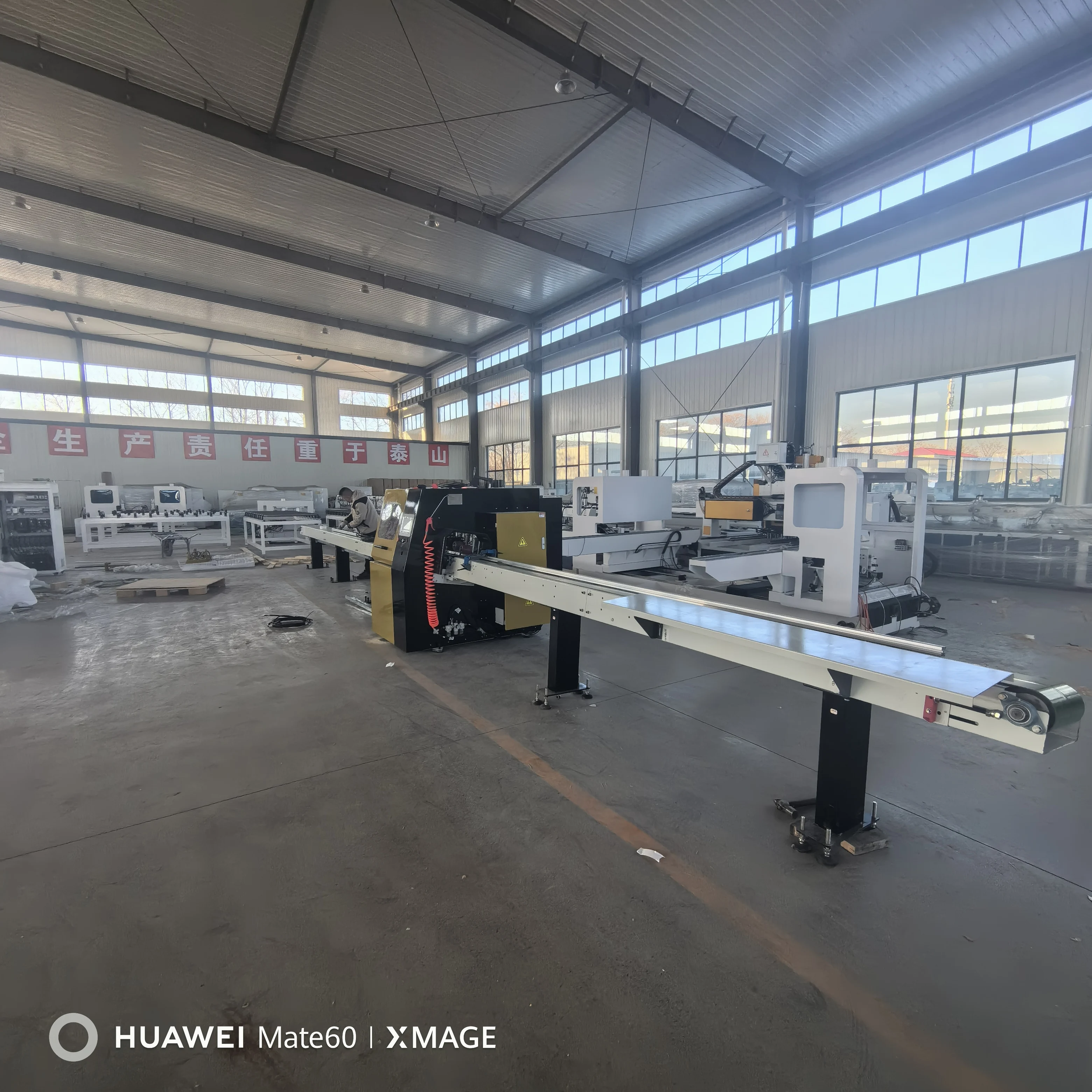 CNC Scanning Wood Remove Defect Cross Cutting Saw Optimization Machine