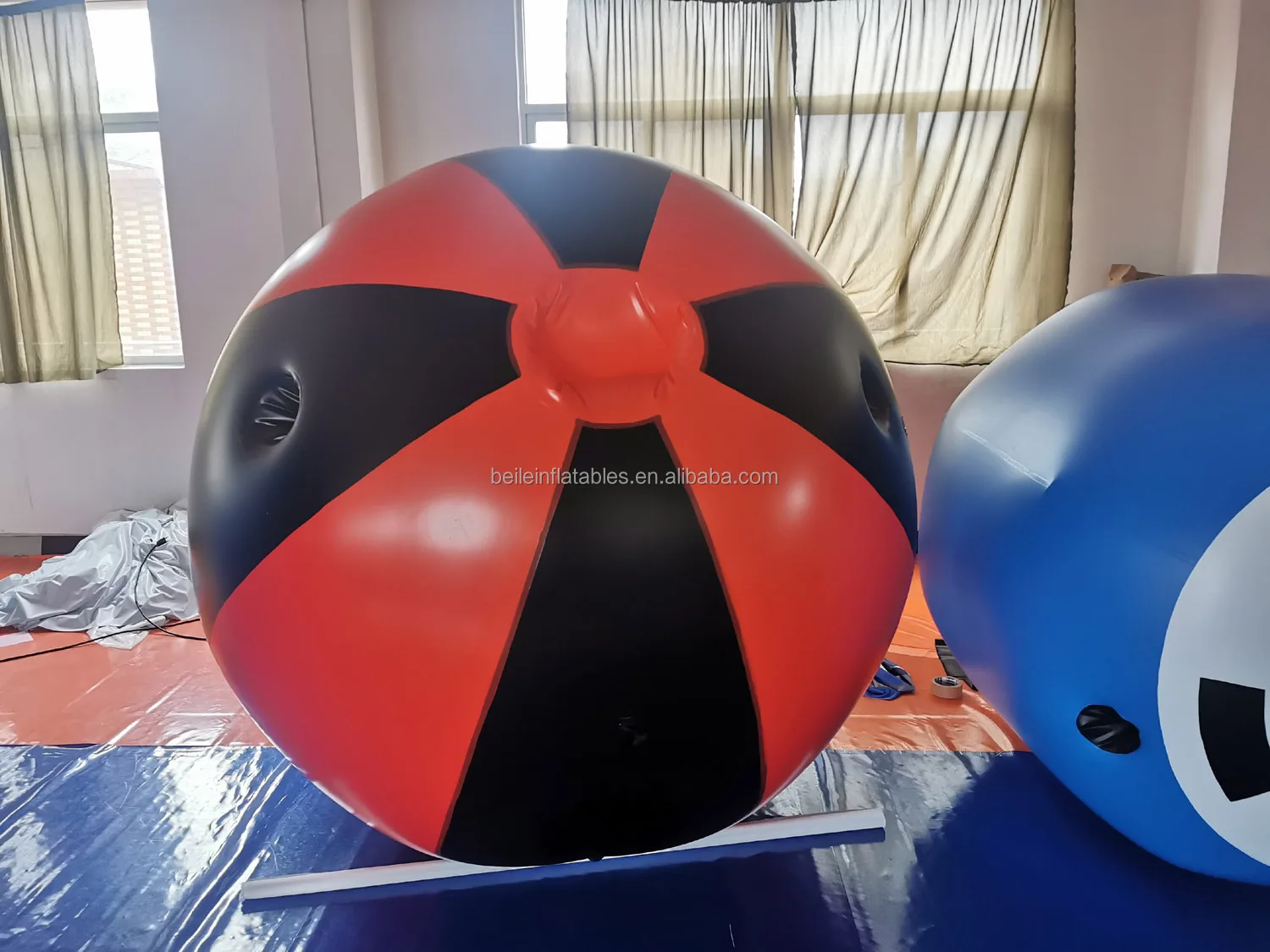Customized Quality PVC Inflatable Red and Black Ball Blueberry Suit