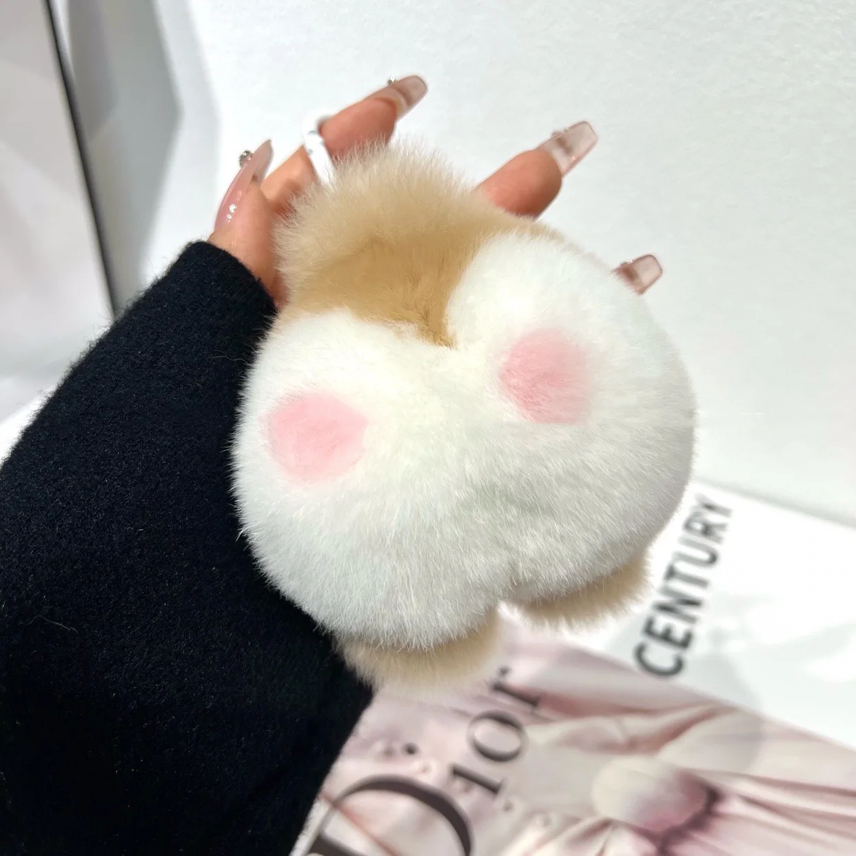 Good Price Cute Soft Gogi Butt Funny Pet Animal Fur Keychain Keychain ...