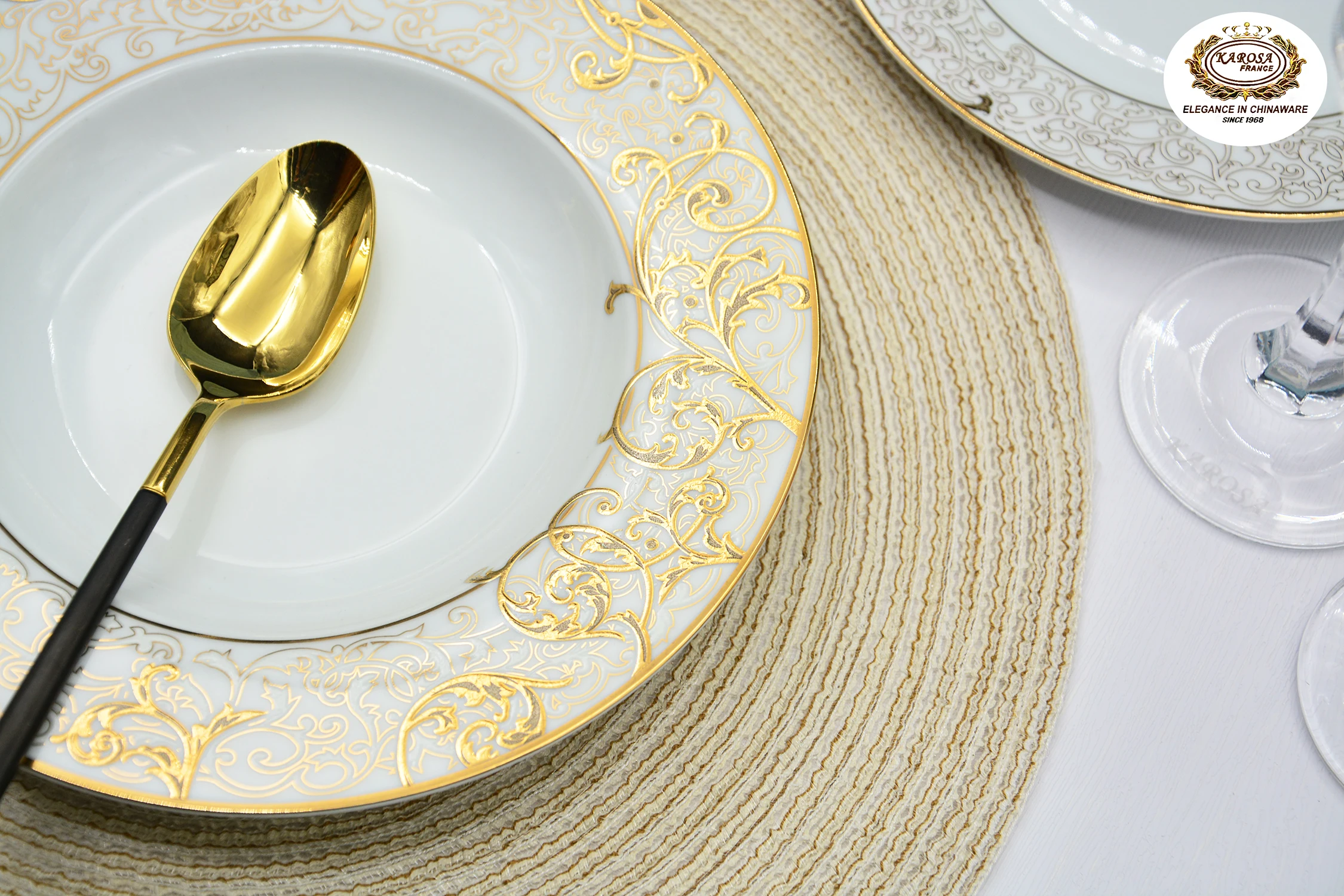 98 Pcs Luxury Style Porcelain Full Dinner Set For 12 People Bone China ...