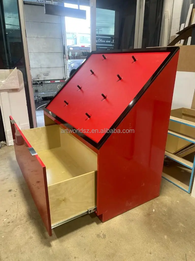 Custom Colors Wood Hunting Retail Store Display Counter