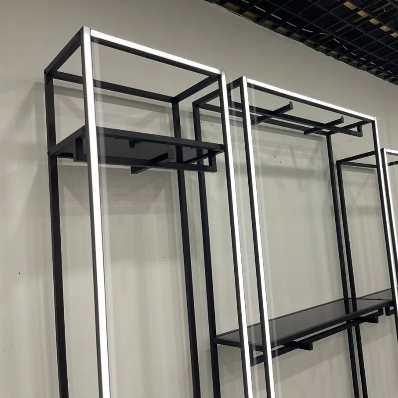 Custom Stainless Steel Cloth Display Stands for Women