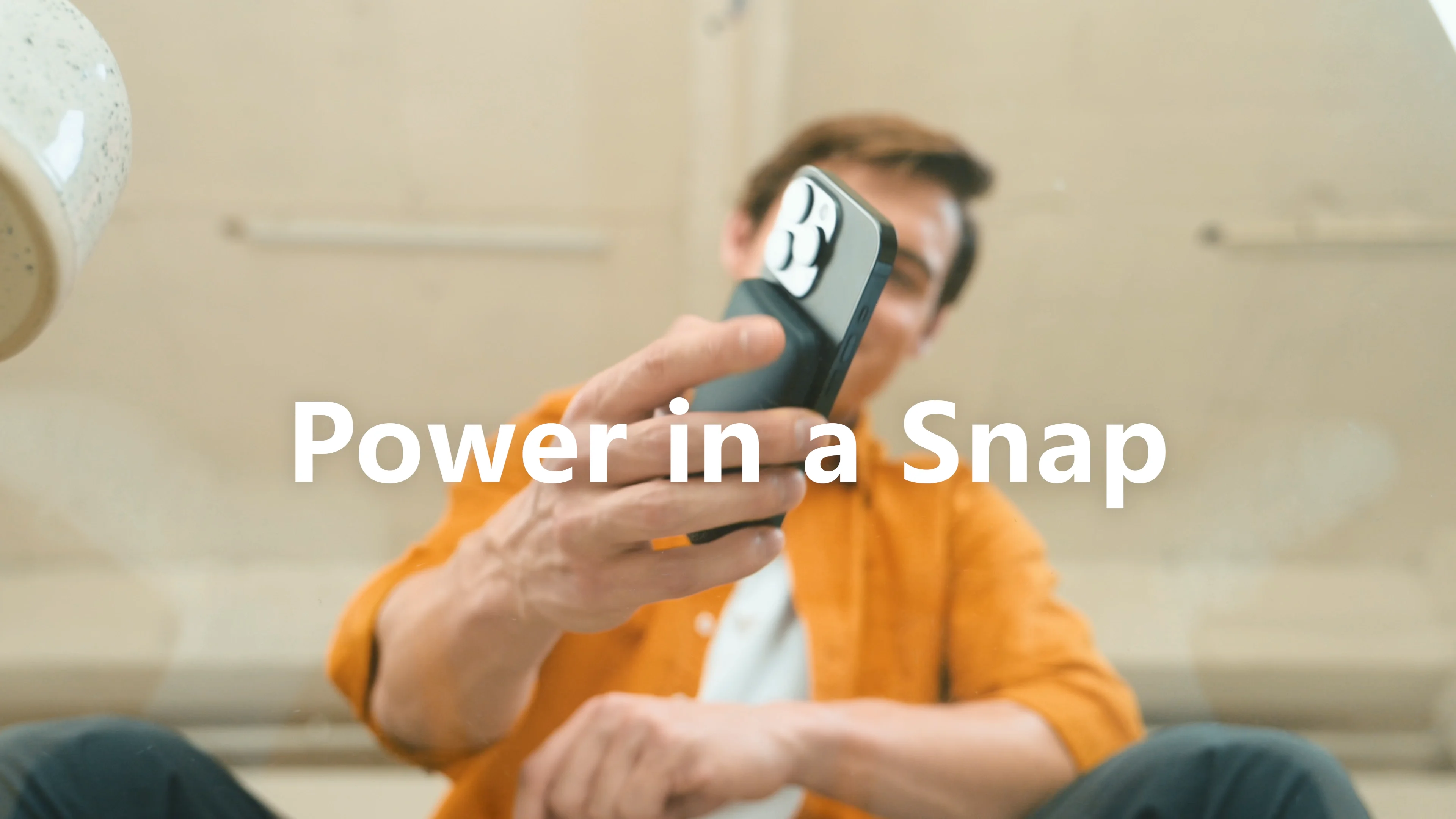 Iwalk Powergrip Slim Ergonomic Design Wireless Magnetic Power Bank ...