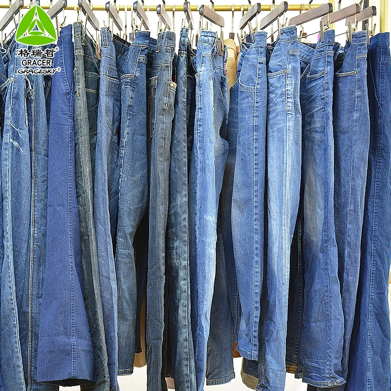 Shop Second Hand Men's Jeans - Wholesale Thrift Bales