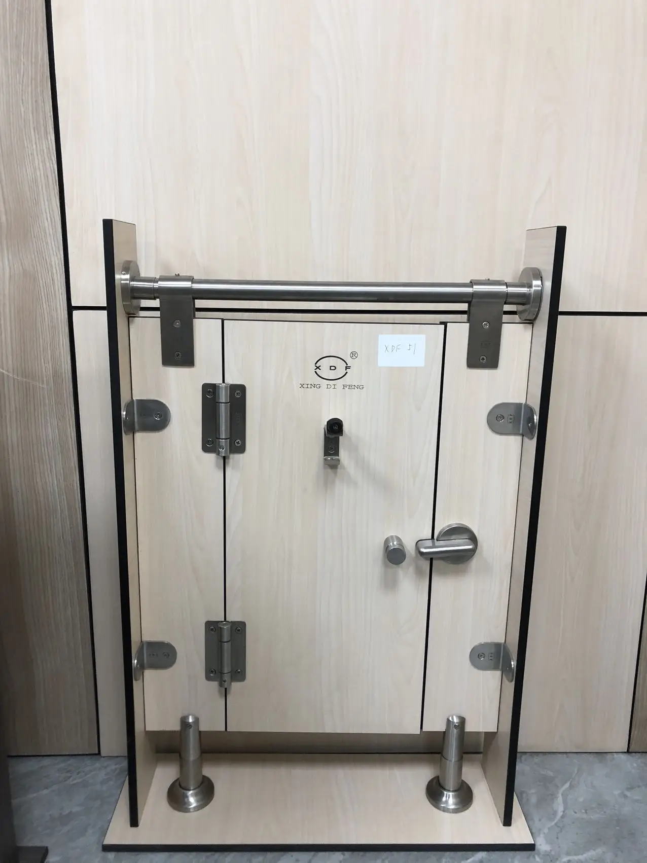 Xing Di Feng Cubicle Partition System Solid Phenolic Compact Cubicle Partition Buy Bathroom