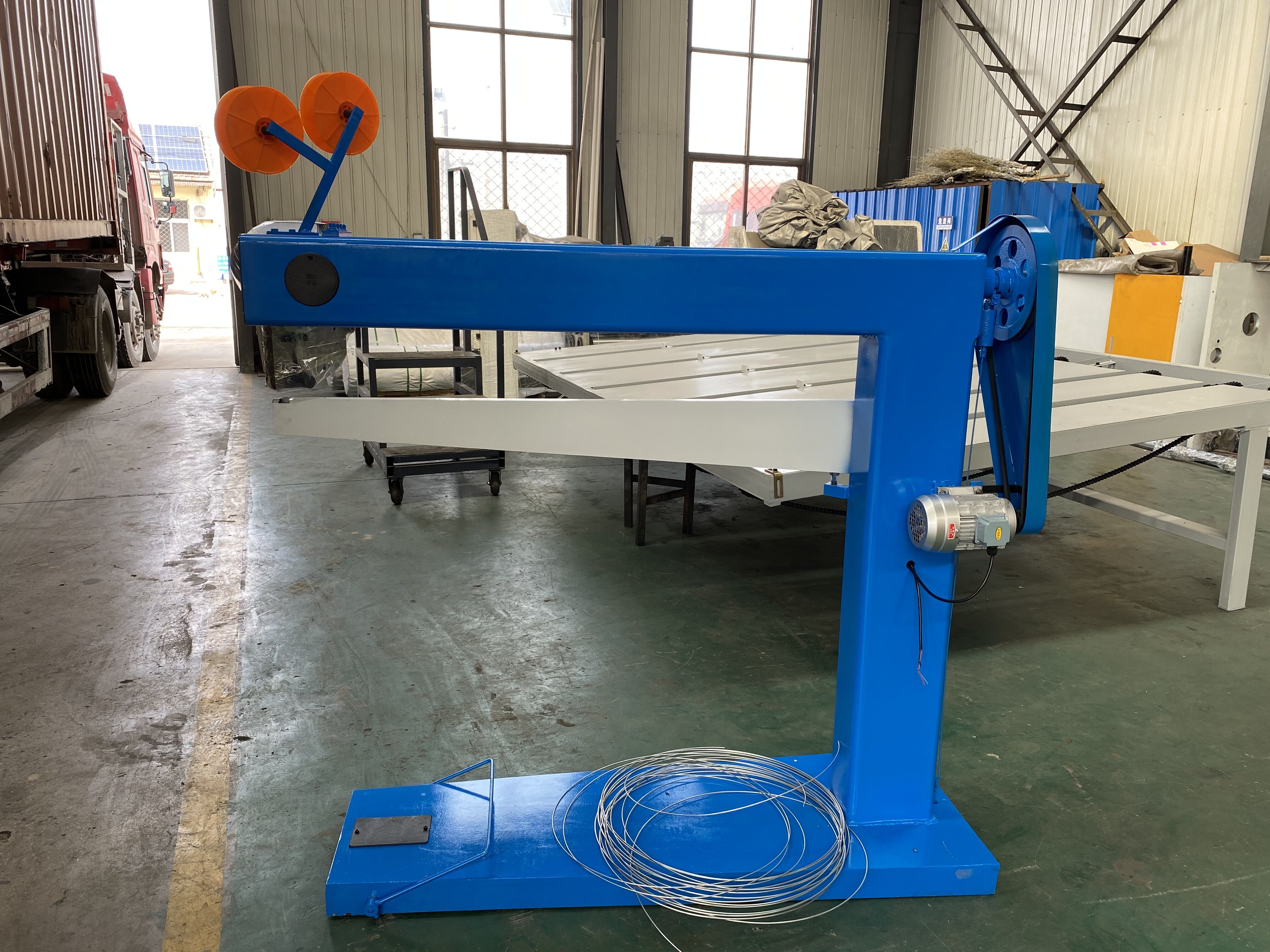 Manual Corrugated Cardboard Carton Box Stitching Machine/Carton Box ...