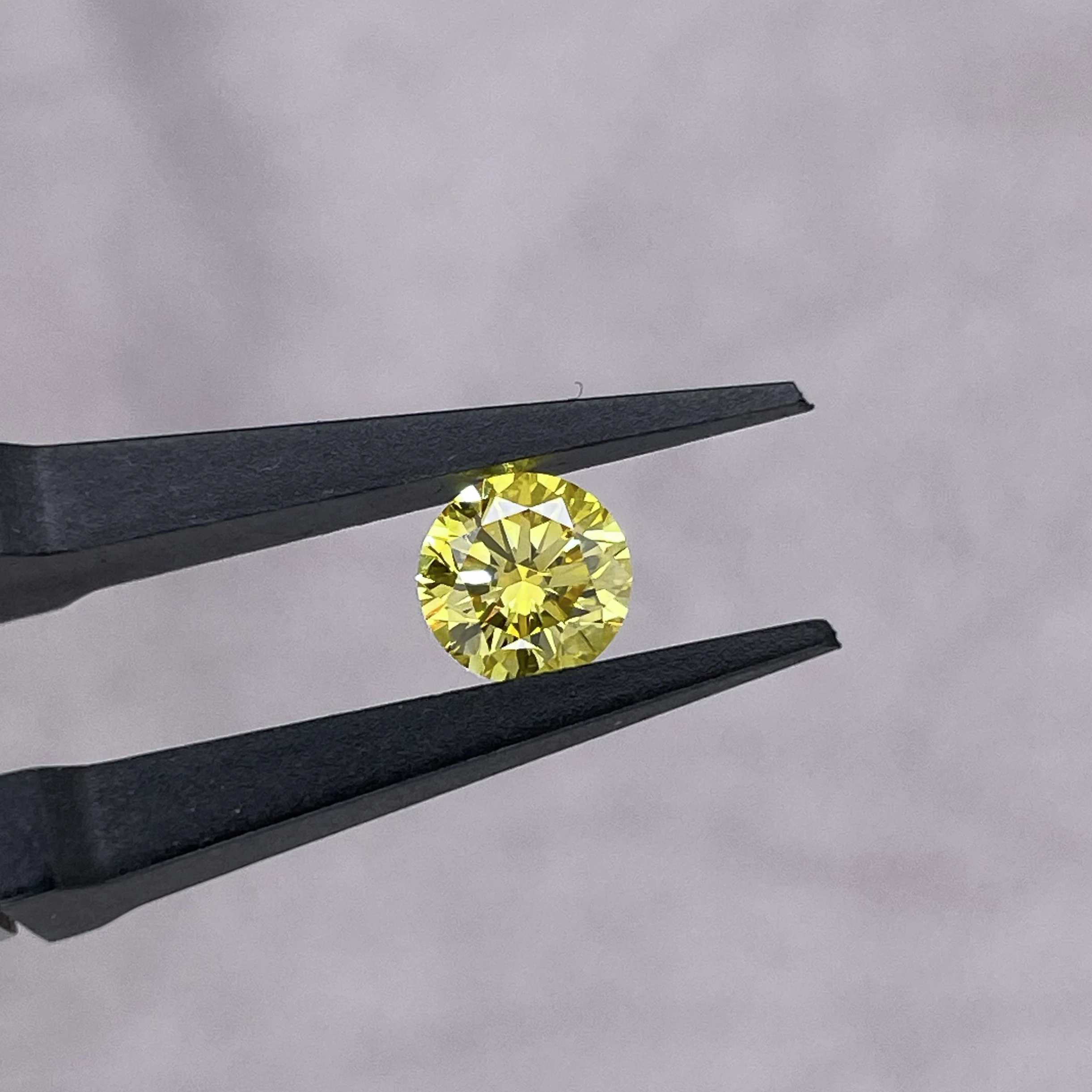 Round Shape Yellow Color Vs Clarity Cvd Hpht Lab Grown Diamond - Buy ...