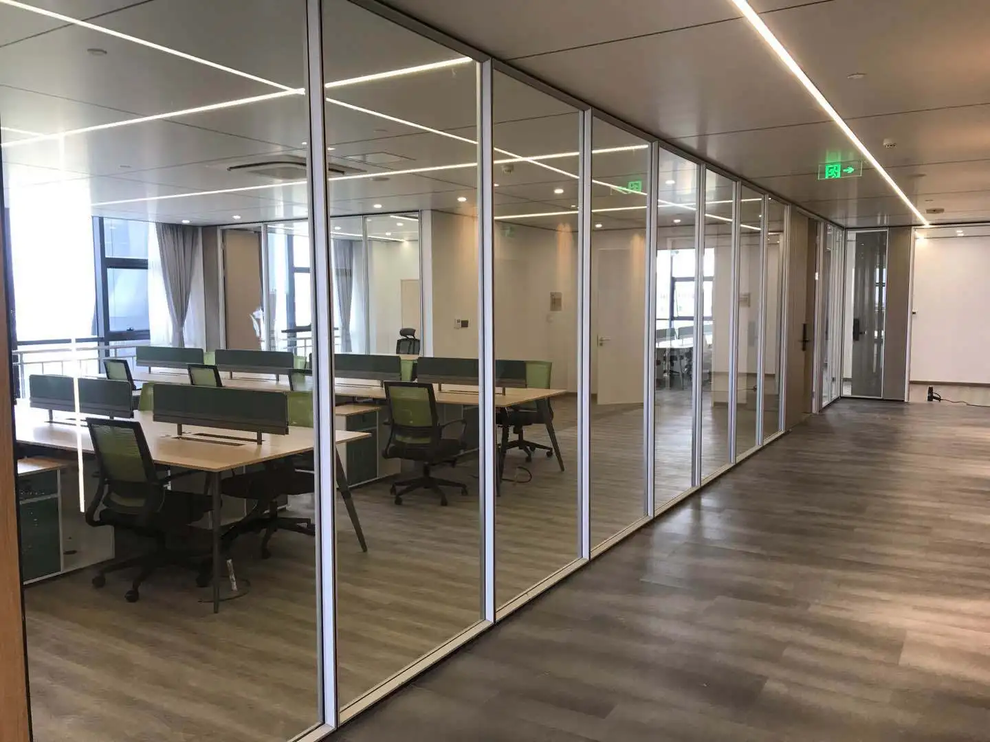 Aluminium Glass/mdf Office Partition Wall with Magnetic Blinds