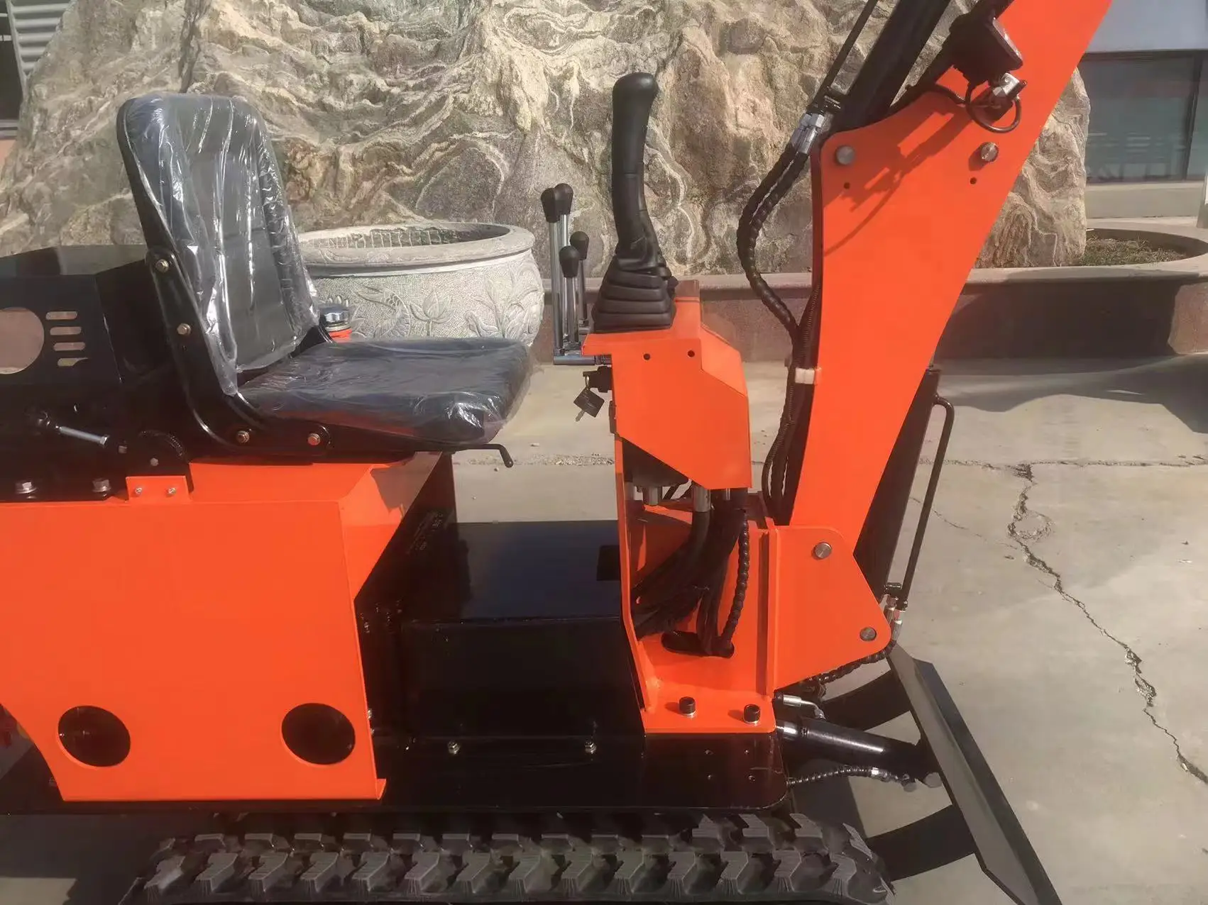 Micro Digger 800kg Mini Excavator - High Efficiency