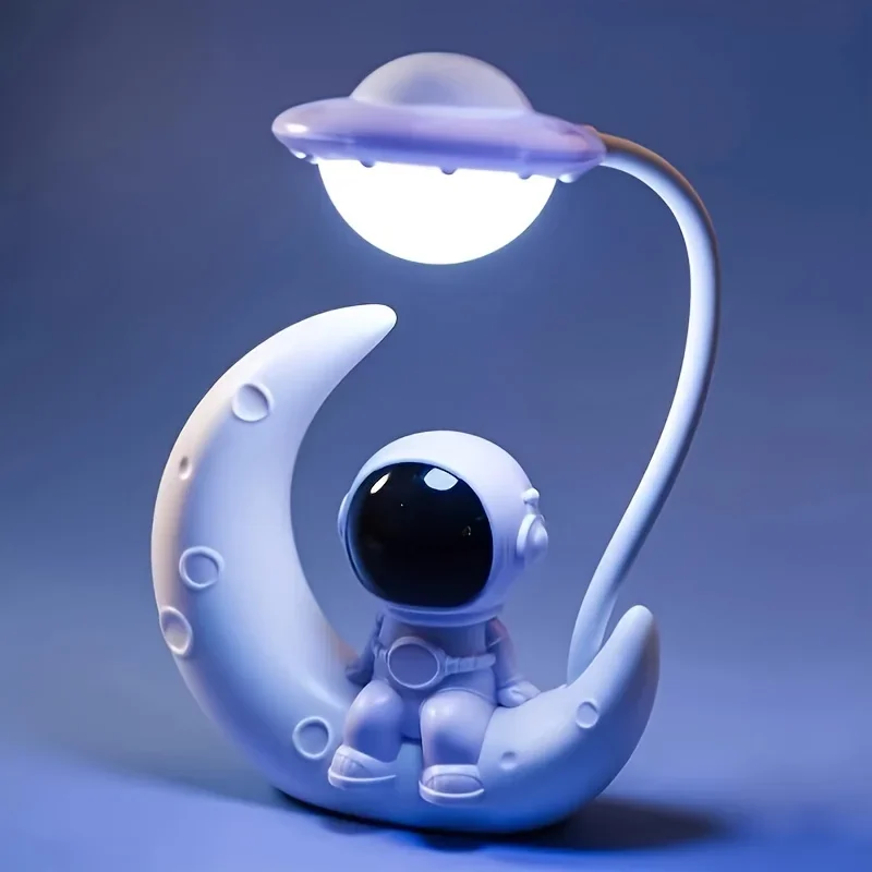 Creative Moon Astronaut Nightlight Led Small Desk Lamp For Bedroom ...