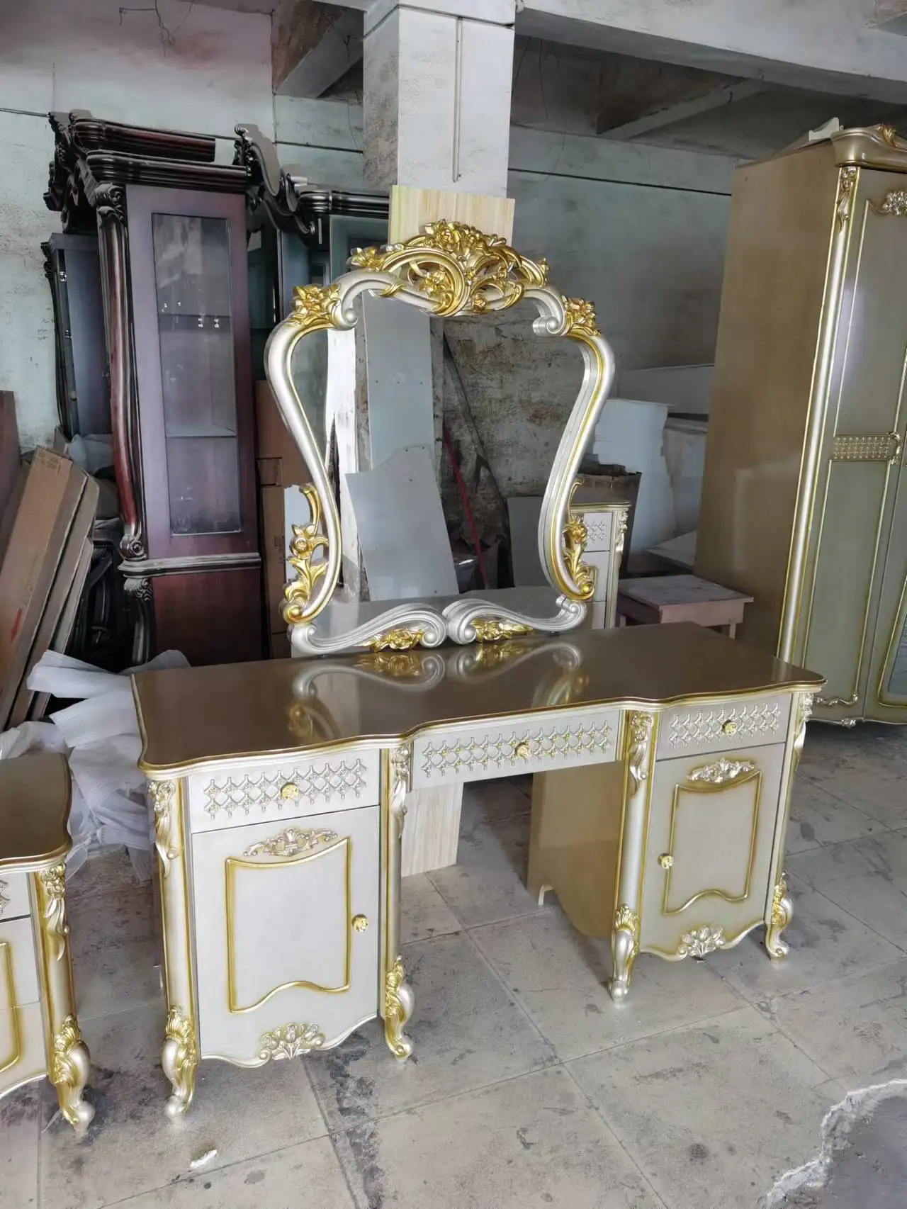 Victorian Royal Style MDF Board Luxury King Size 6pcs Bedroom Set ...