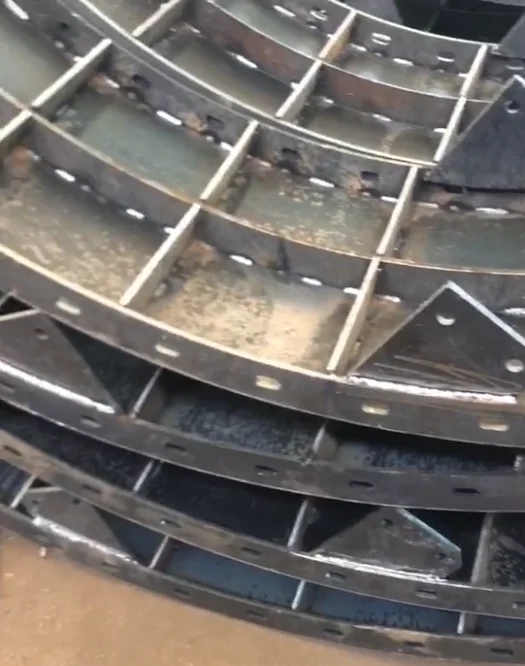 Precast Concrete Pouring Hyperbolic Spherical Irregular Steel Formwork ...