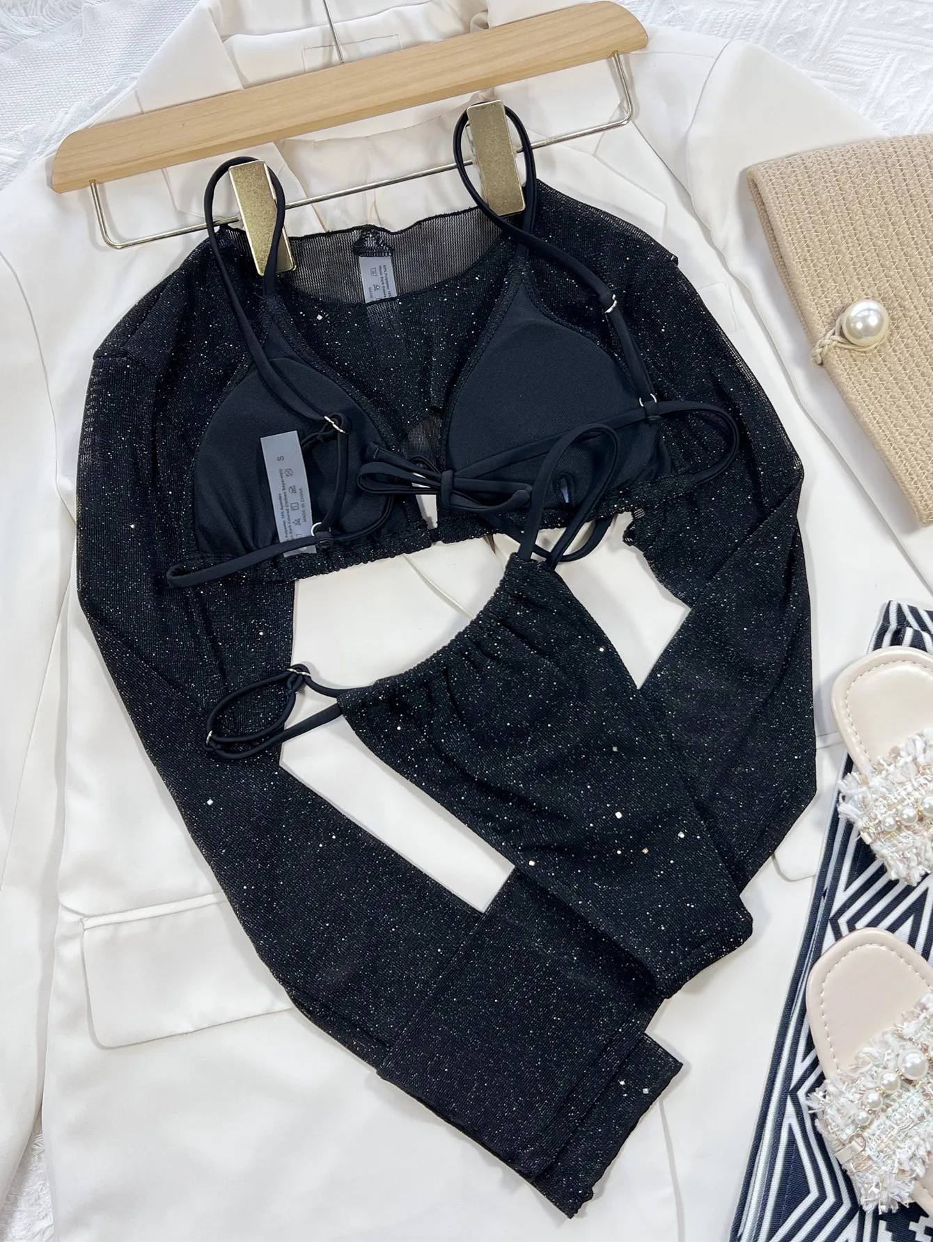 2022 New Arrival Fashion Black Swimwear Long Sleeve Crop Top Glitter 3 Piece Set Bikini Women