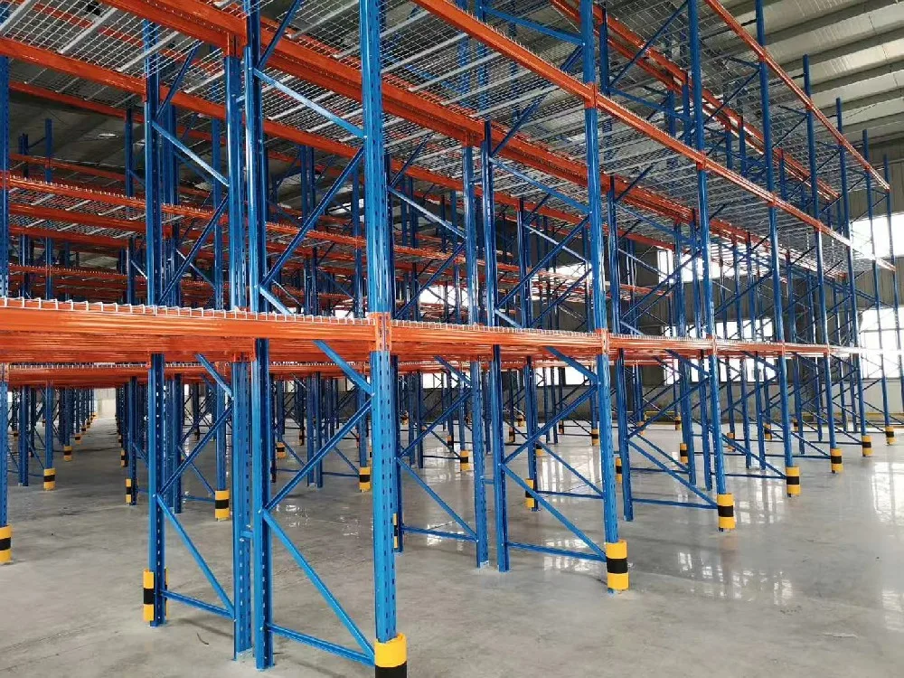 Customized Steel Pallet Boltless Racking Warehouse Storage Display ...