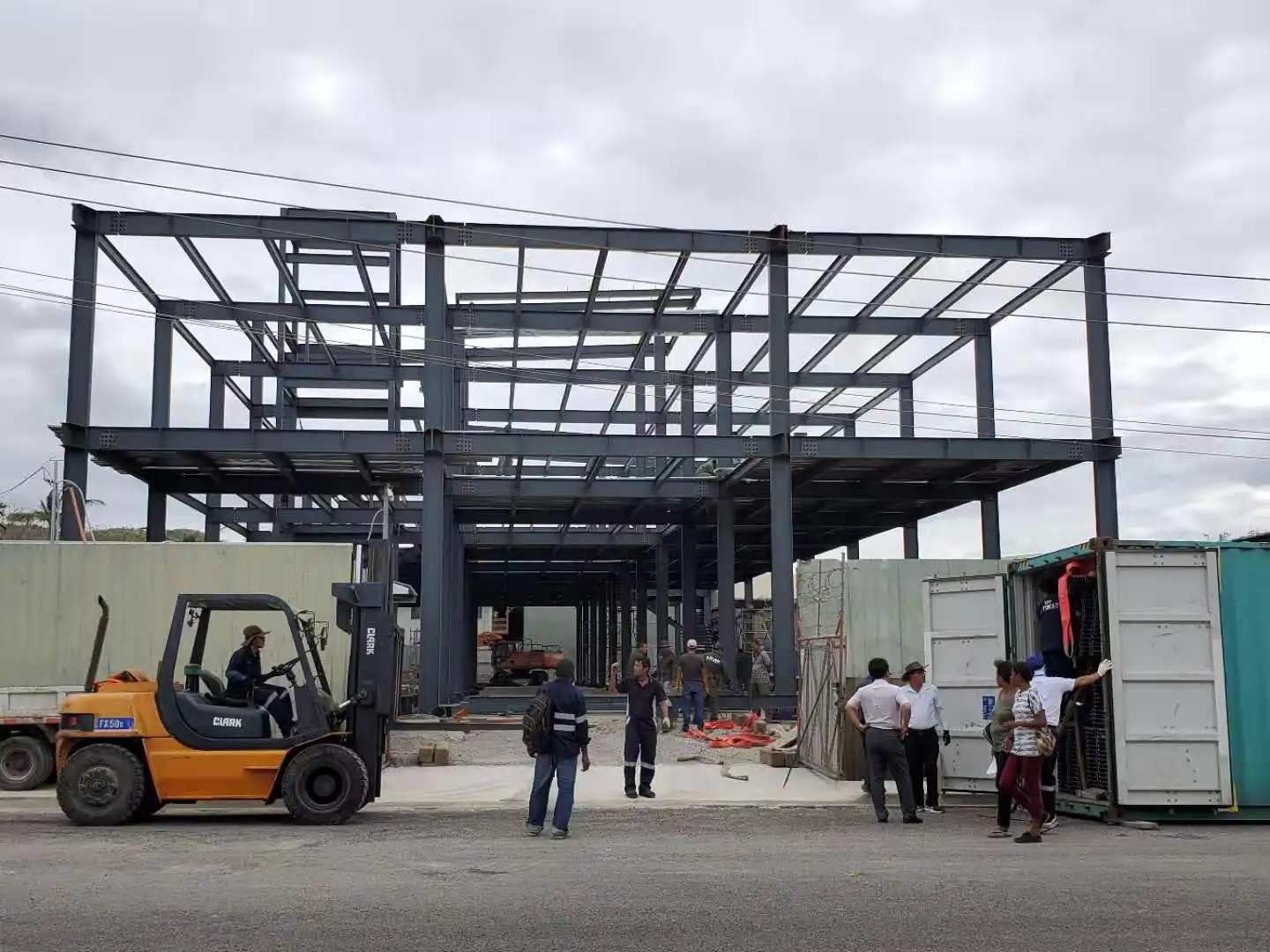Multi-Storey Metal Building - Pre-Engineered Metal Structure for ...