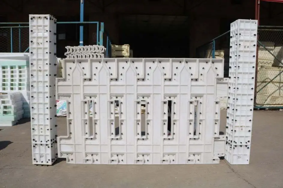 Round Pillar Molds for Concrete - Durable Baluster Solutions