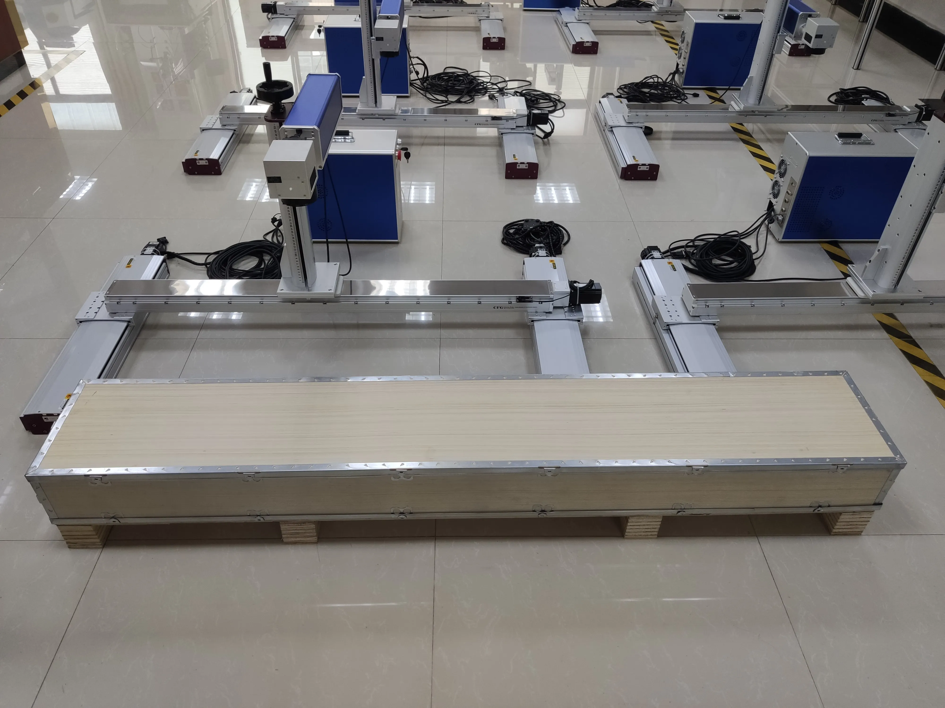 1000*1000mm Gantry Fibre Laser Engraving Machine 50w Jpt Fiber Gantry ...