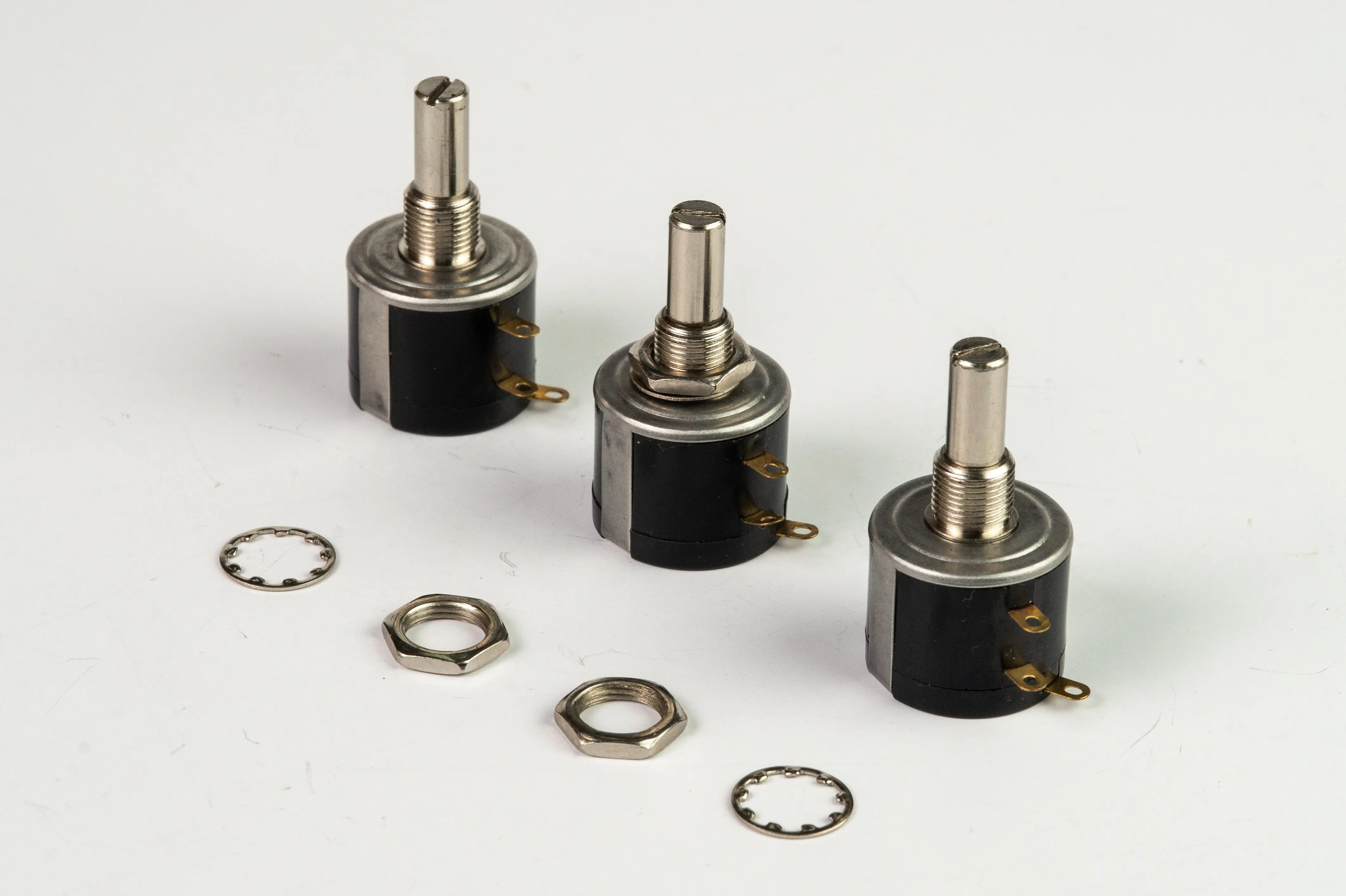 534 Multi-Turn Wirewound Potentiometer - 10K Ohm, 2W