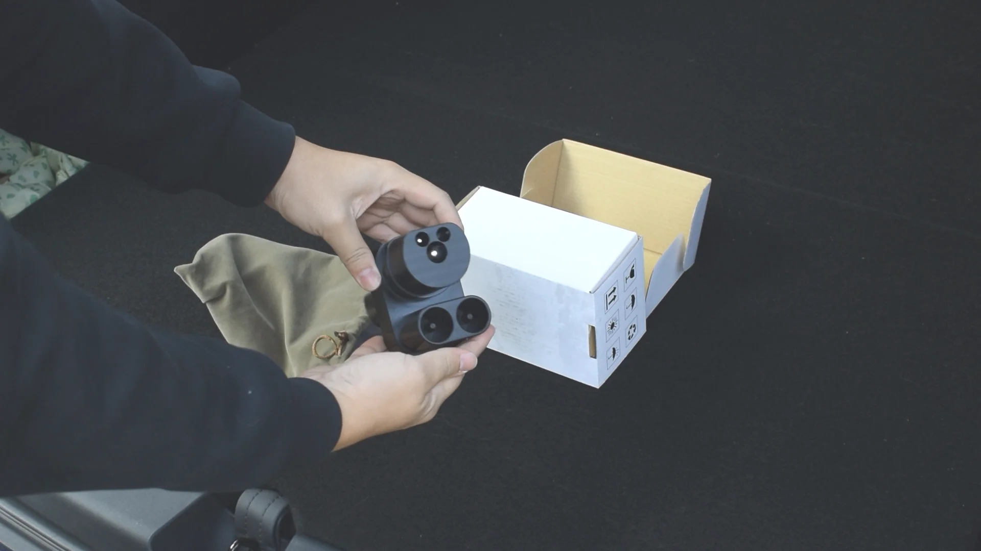 New Energy Tesla Ccs Combo 2 Adapter Electric Charging Station Ccs2 ...