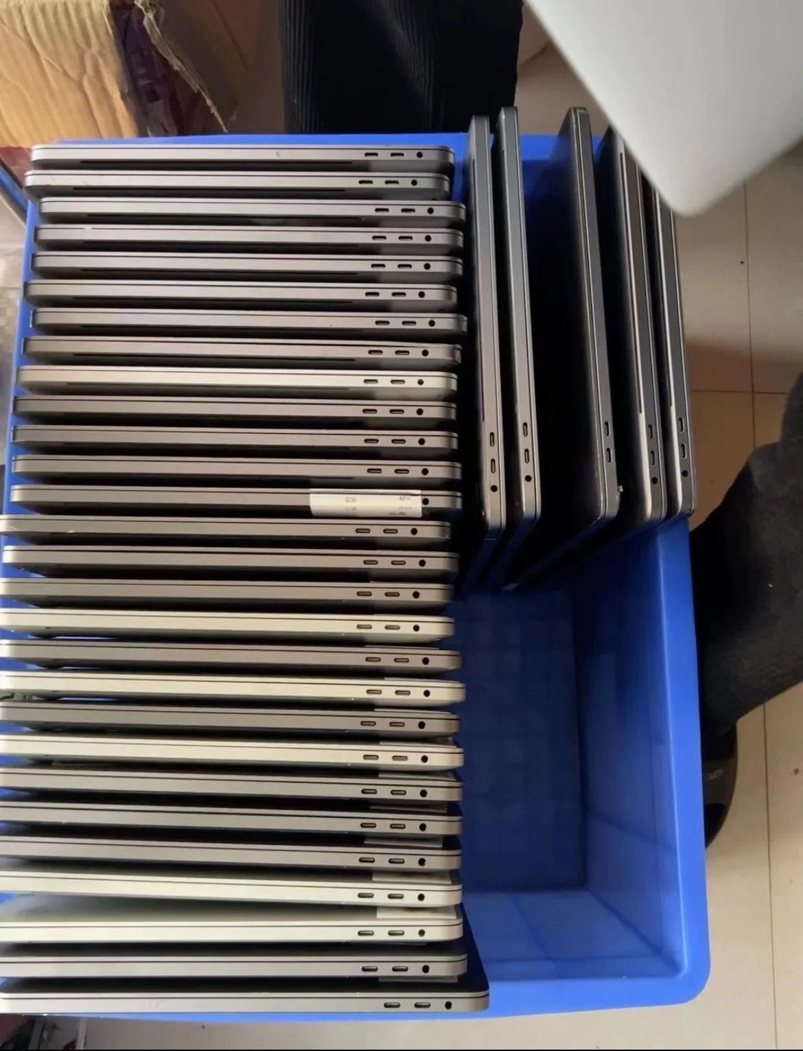 High Performance Portable Laptop for Gaming & Business