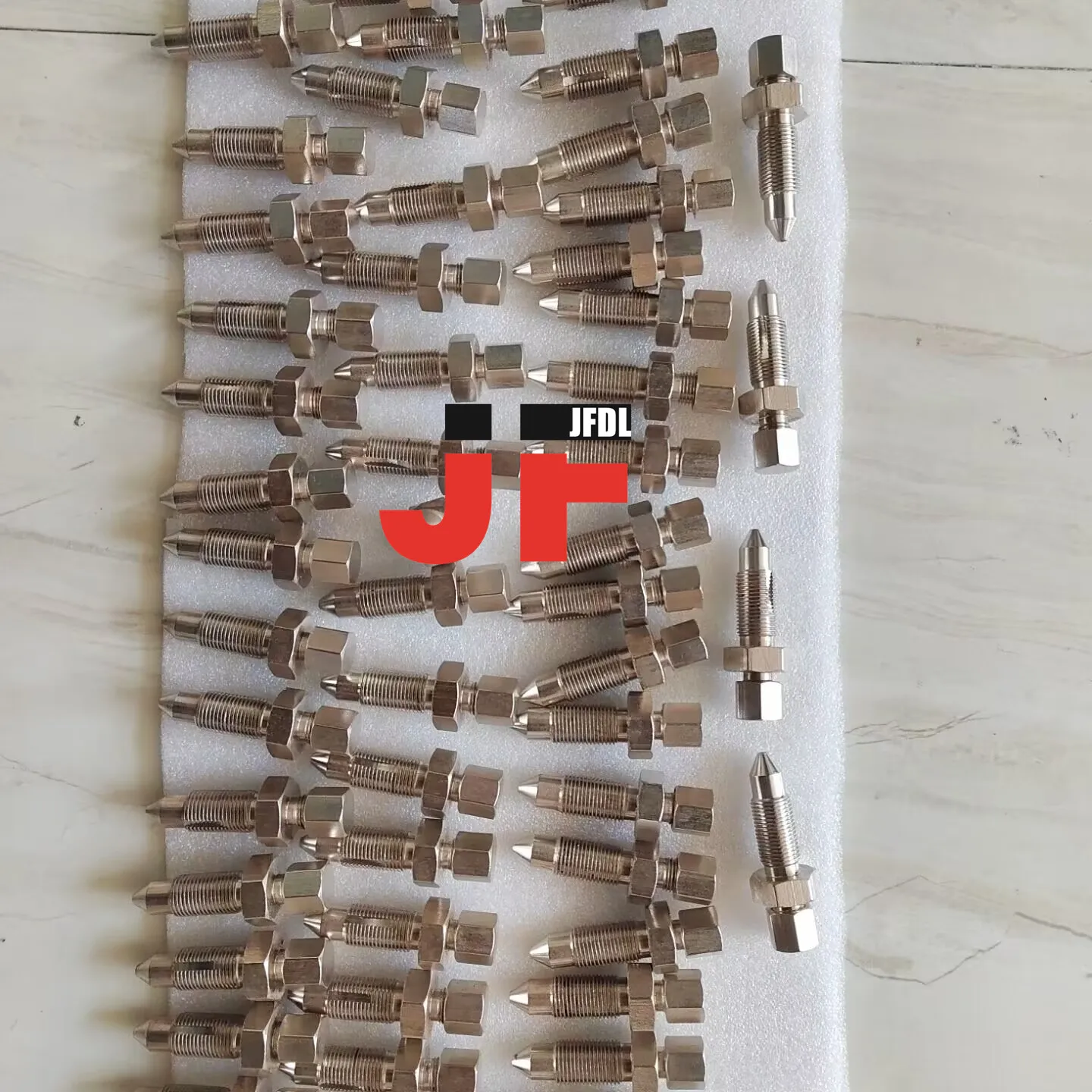 卡车零件5665011302的原始包装566-50-11302阀门组件| Alibaba.com