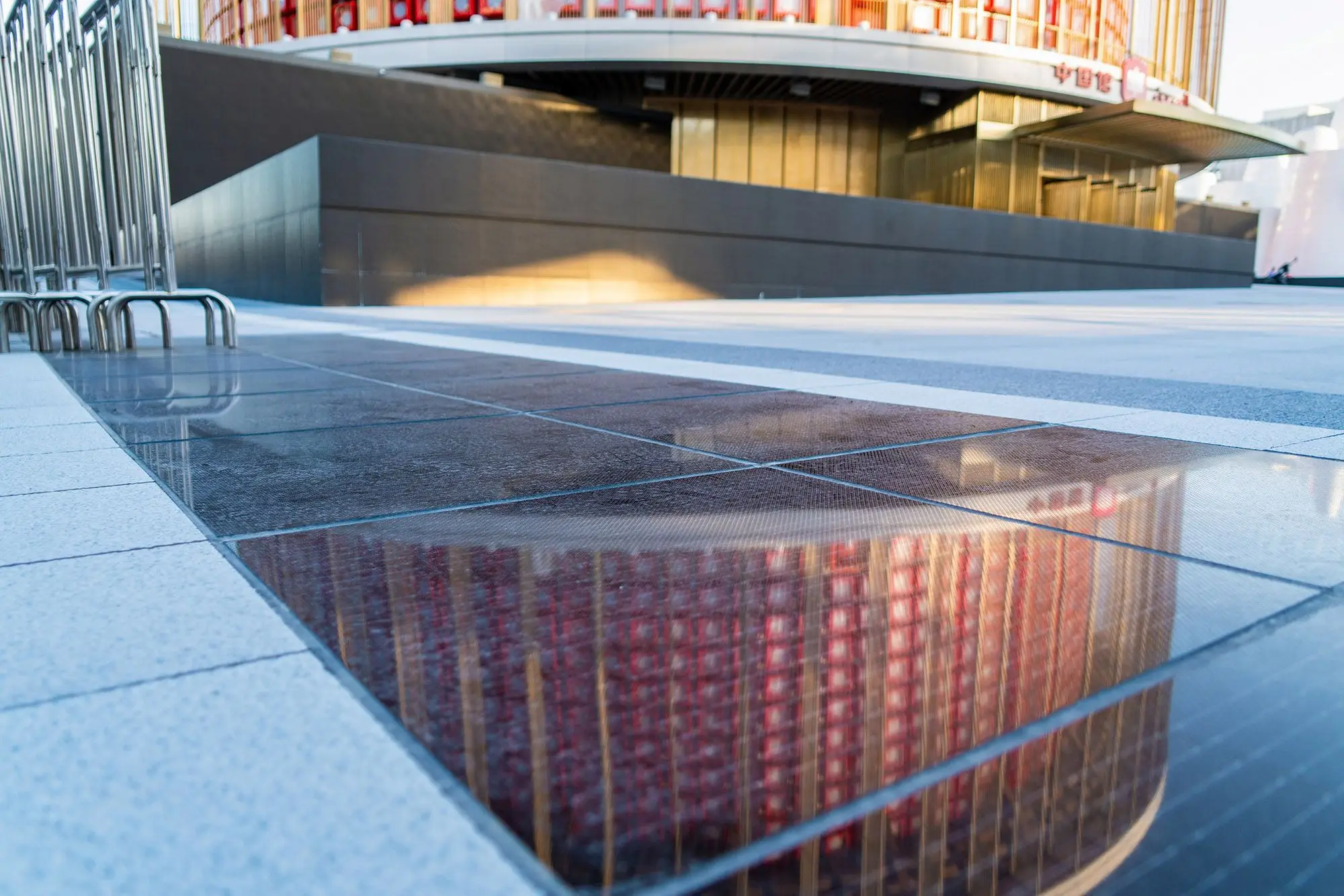 New Energy Aesthetics Structure Sustainable 190w Rectangle Photovoltaic ...