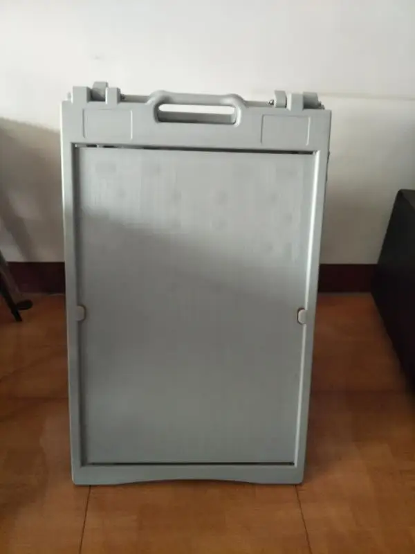Water Filled Folding Portable Plastic a-Frame Display
