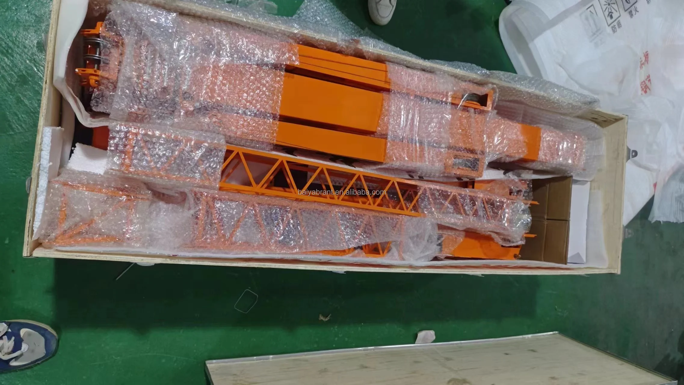 Customized Full Metal RC Cranes Liebherr Truck Crane Model