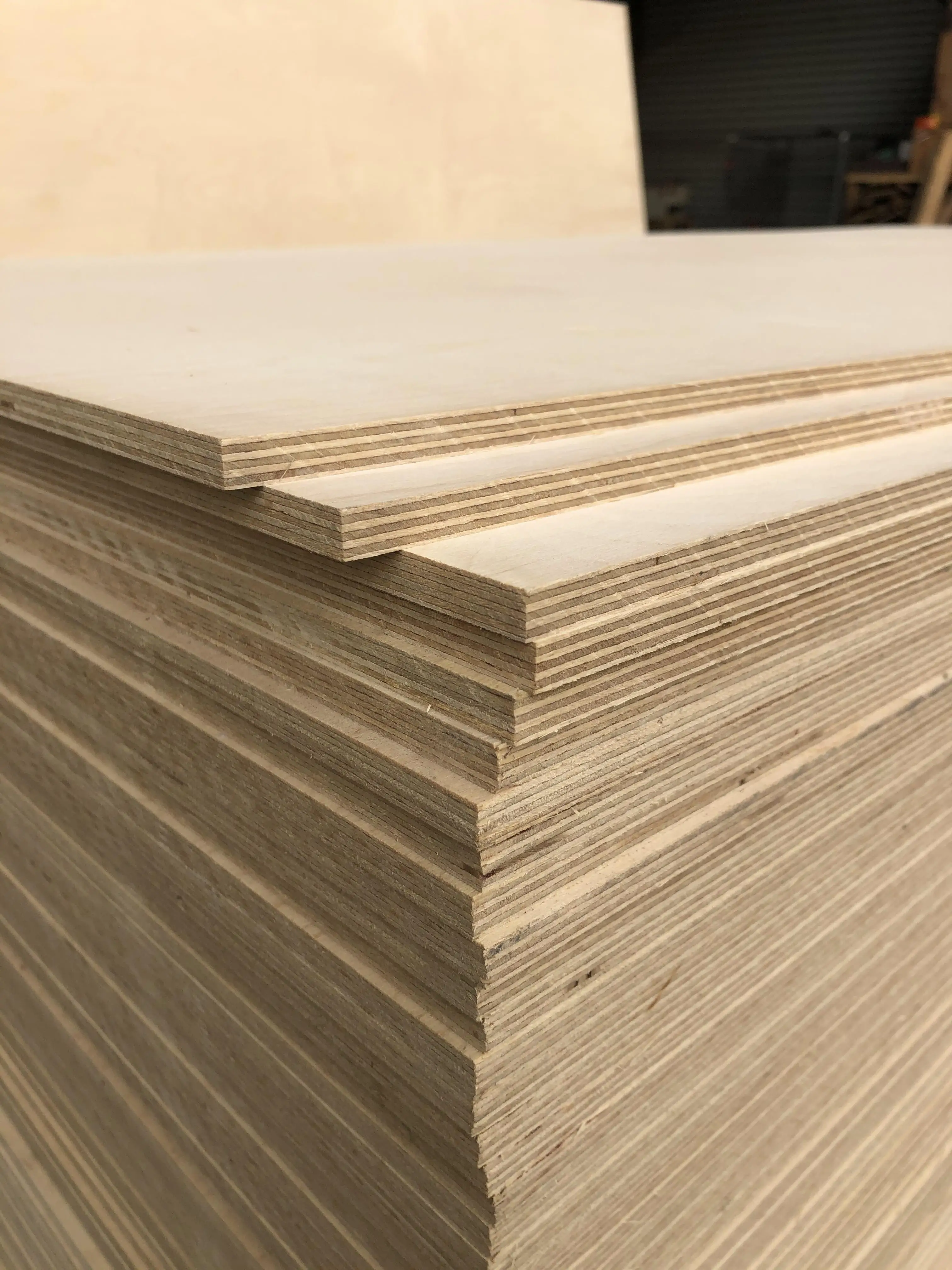 Factory Birch Plywood E0 Grade Bb/bb Russian Baltic Birch 4tfx8tf Full ...