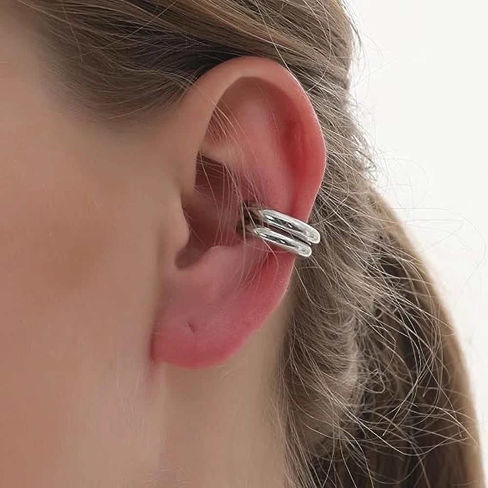 J&D Jewelry High Polish 4mm Plain Cuff Earring Stainless Steel