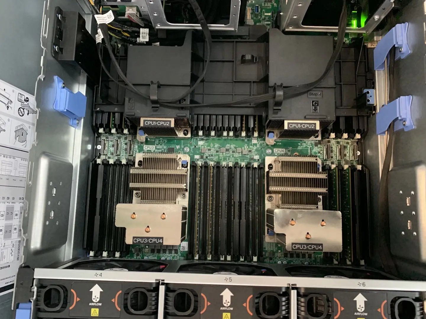 Large Storage Capacity For High Performance Dell Emc Poweredge R940xa ...