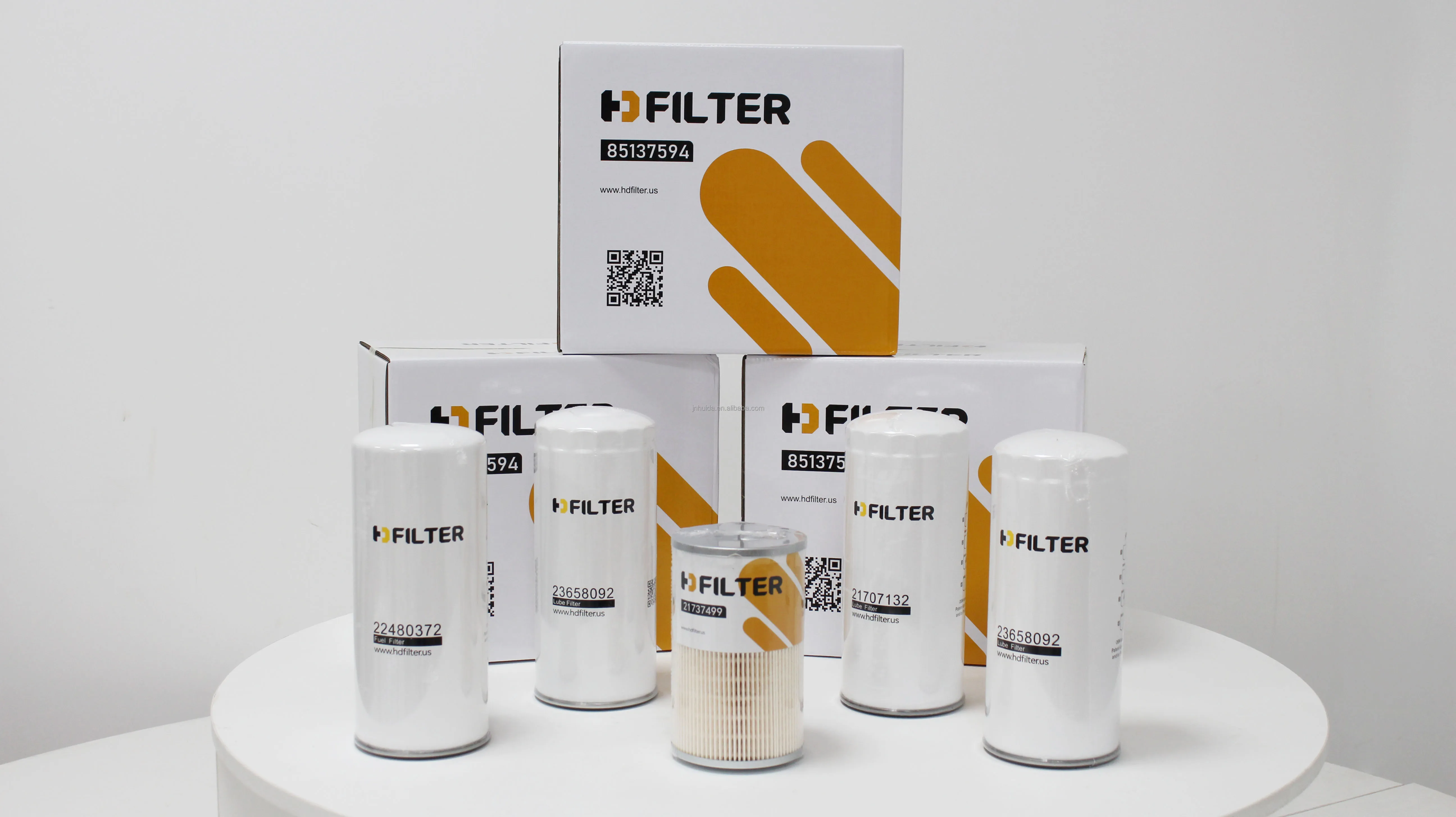 LF3970 New Heavy-Duty Truck Engine Parts Lube Oil Filters High Quality ...