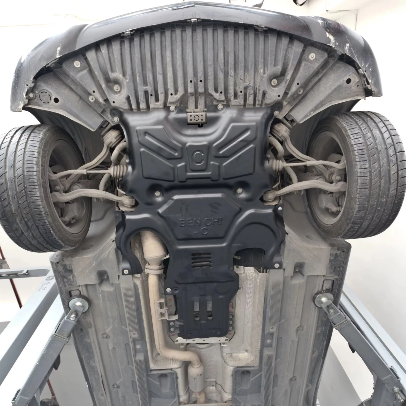 Mag-aluminum Engine Under Cover Skid Plate For Mercedes Benz E Class ...