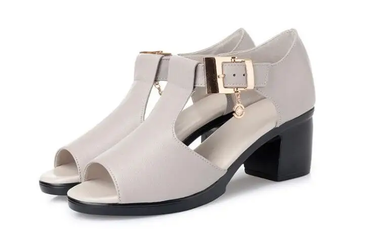 Wholesale Women's Sandals - Comfort and Style in Every Step