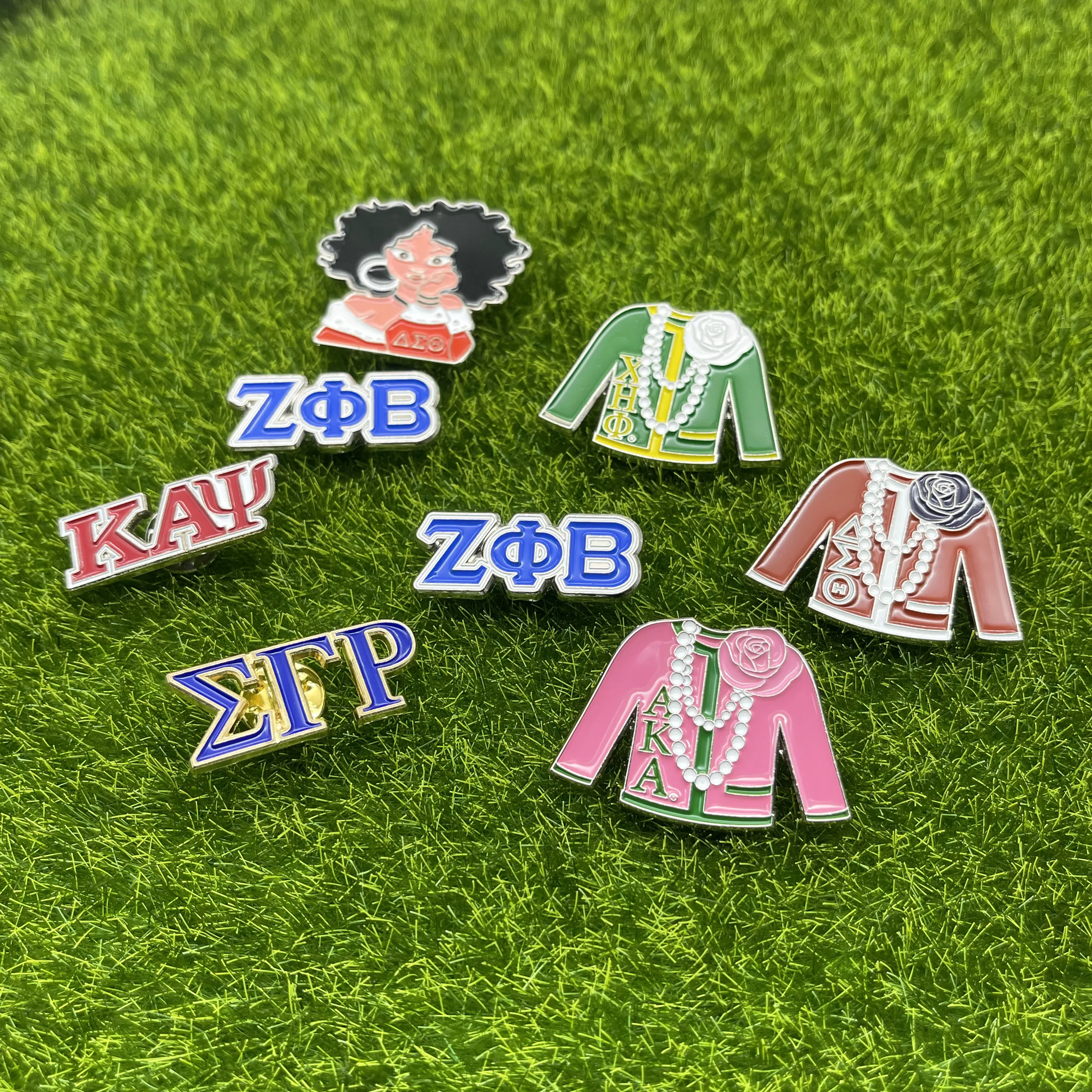 Factory Price Custom Logo Soft Hard Enamel Made Metal Alpha Kappa Alpha ...