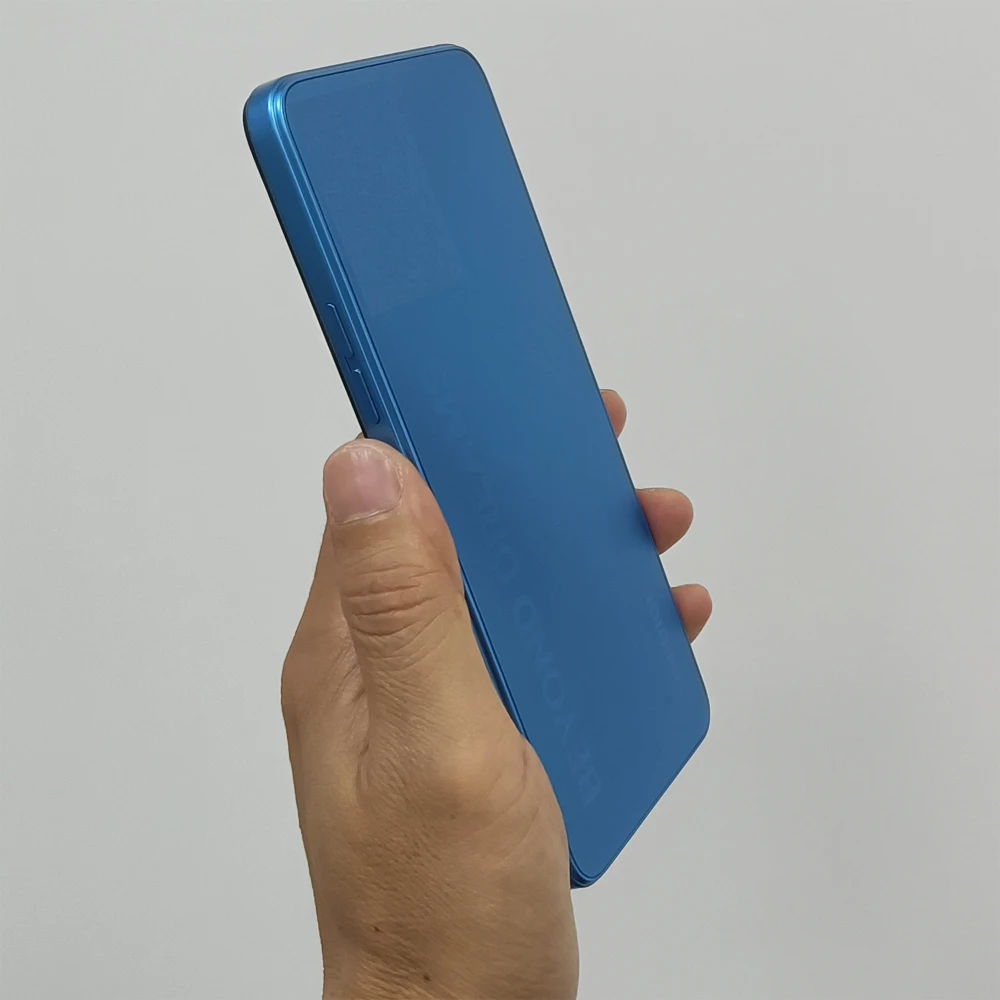 Alibaba.com: Ravoz no-camera Android smartphones without GPS or camera ...