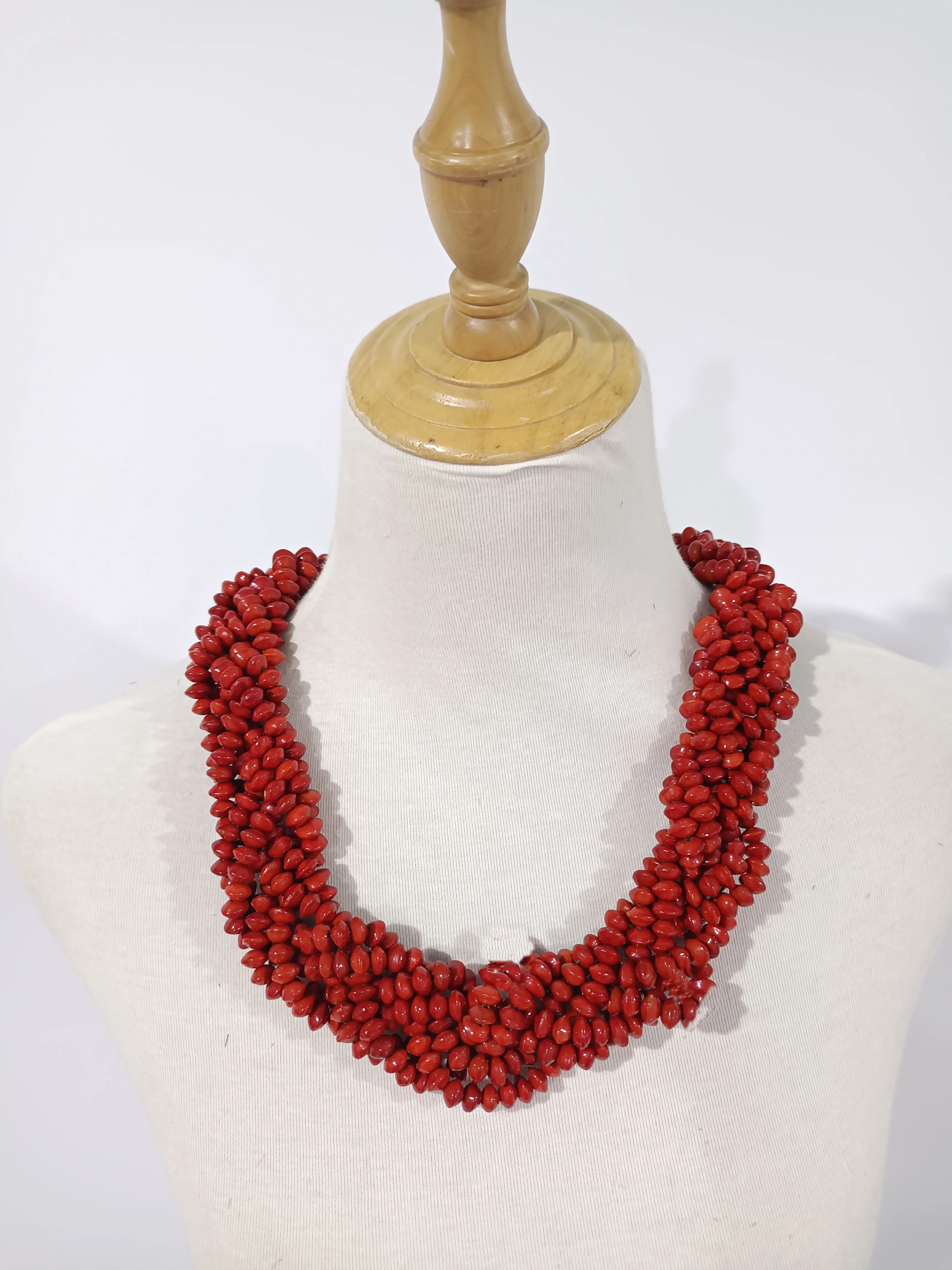 Shop Our Unisex Fashion Jewellery - Natural Lopa Seed Necklace