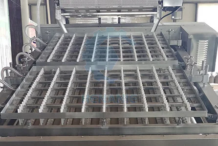 Stainless Steel Shrimp Peeling Machine - Efficient & Durable