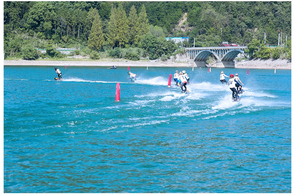 Motorized Surfboard - Efoil Surf Wing Hydrofoil Experience
