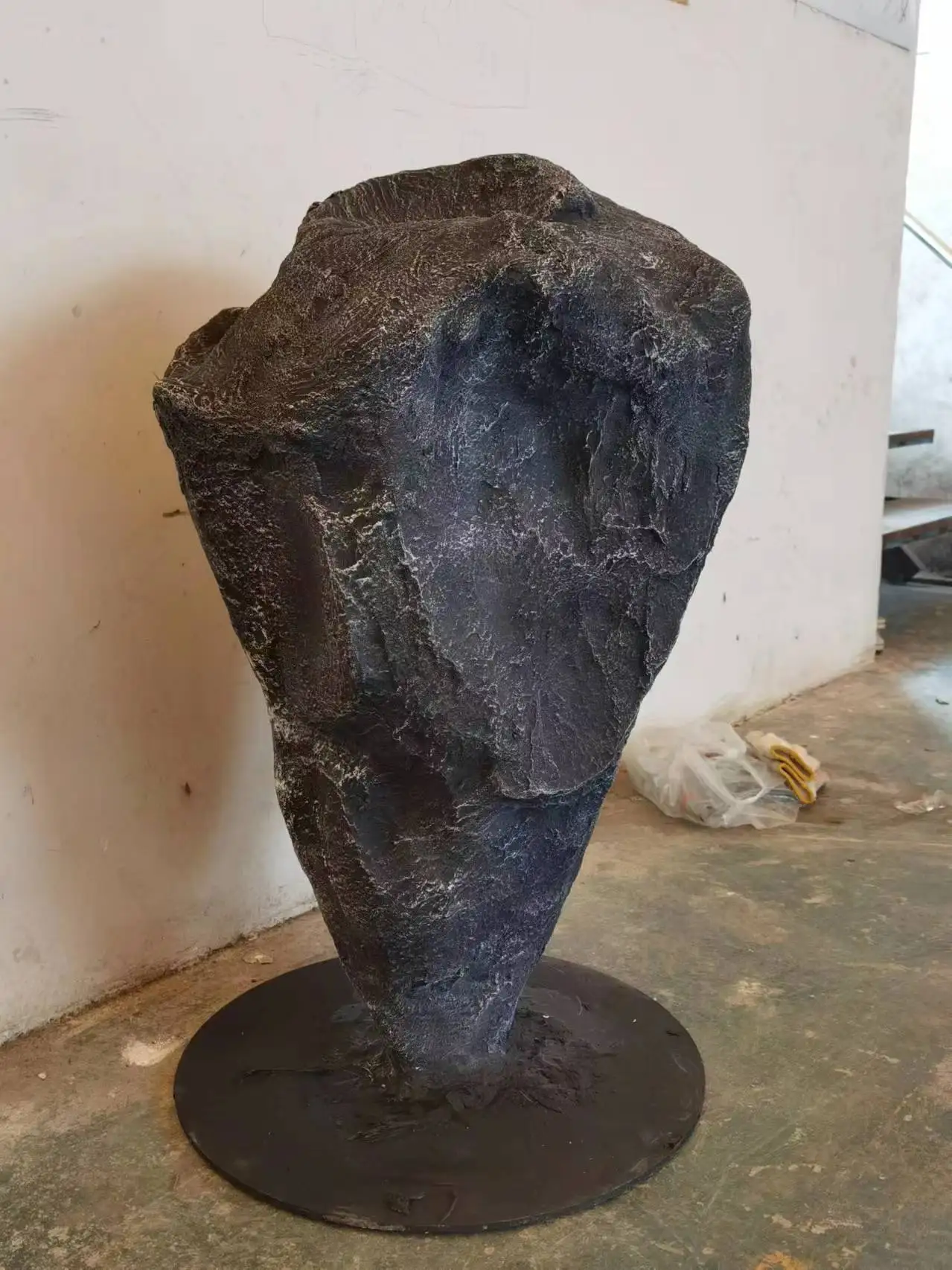 Fiberglass Stone - Durable, Eco-Friendly Artificial Rock