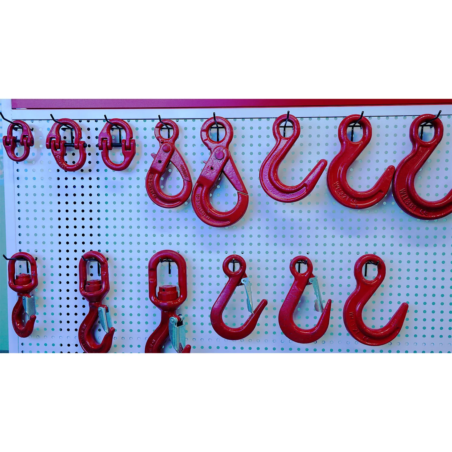 Rigging Forged Steel Lifting Hooks - Safety & Efficiency