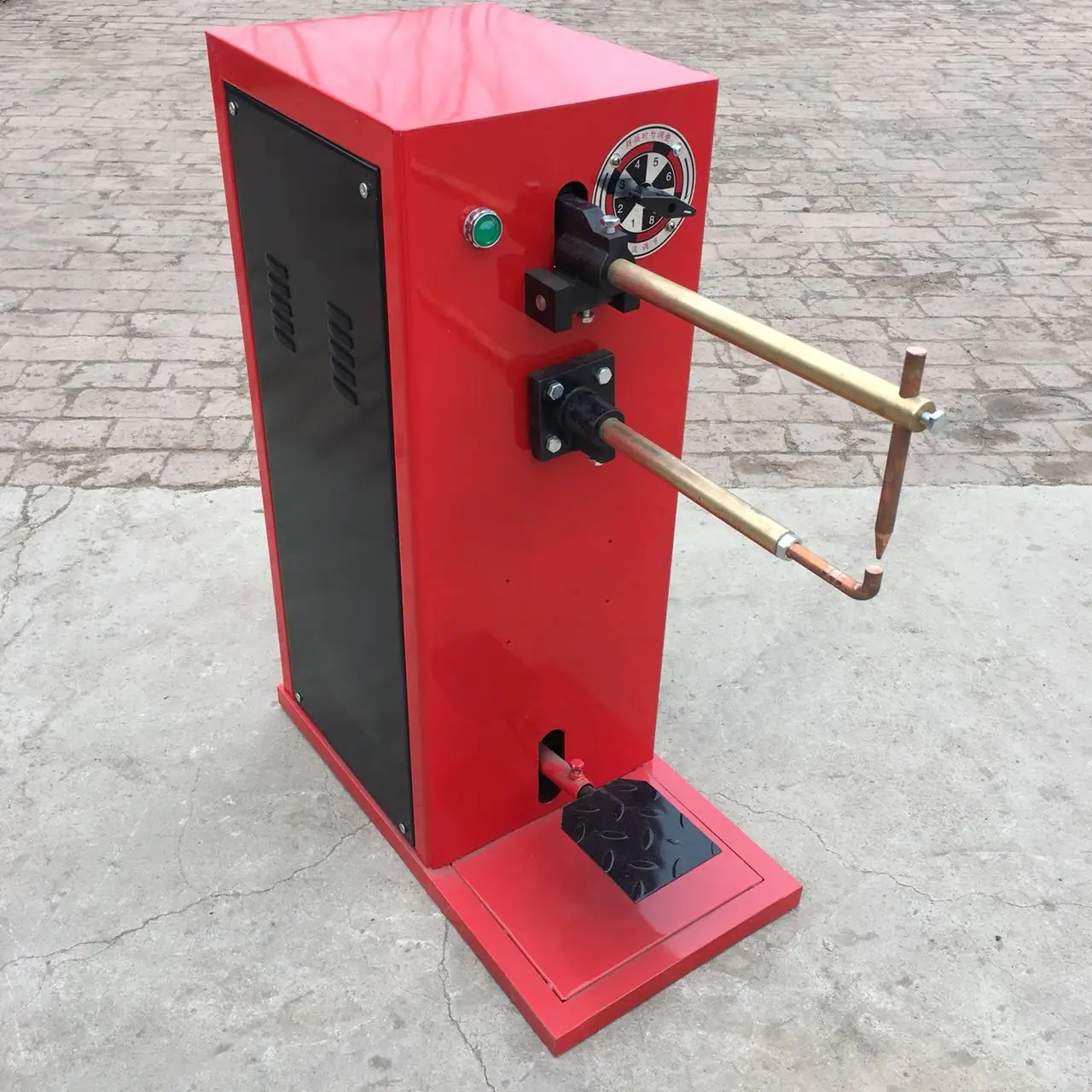 Industrial Spot Welder D(T)N Series - Efficient & Reliable