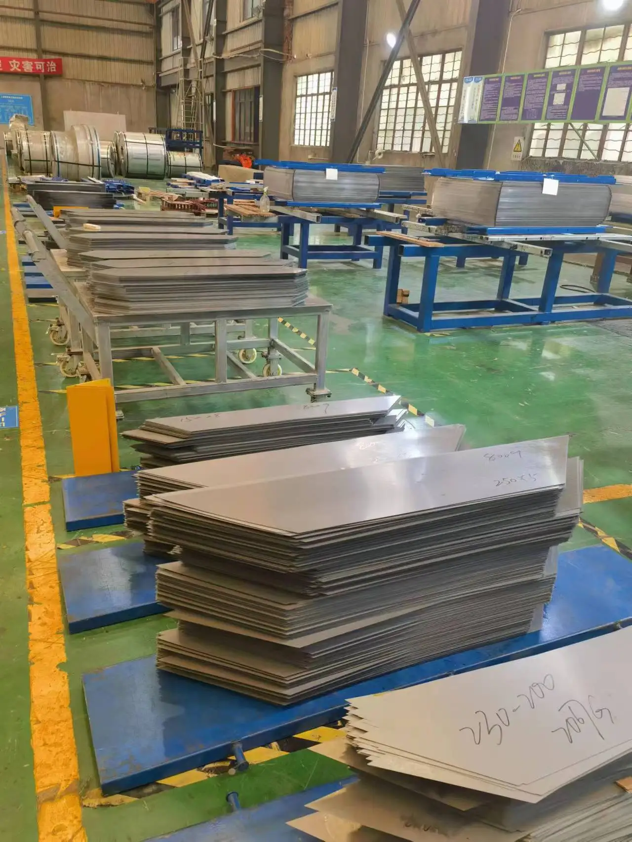 China Supplies High Permeability And Low Core Loss Crgo Steel,Silicon ...
