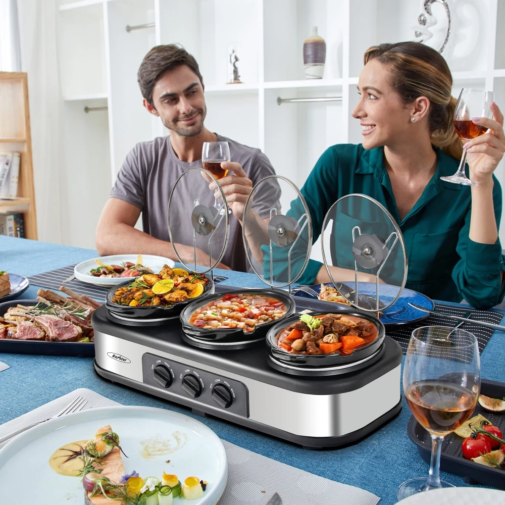 Silver 4.5 QT Electric Slow Cookers - Portable & Versatile